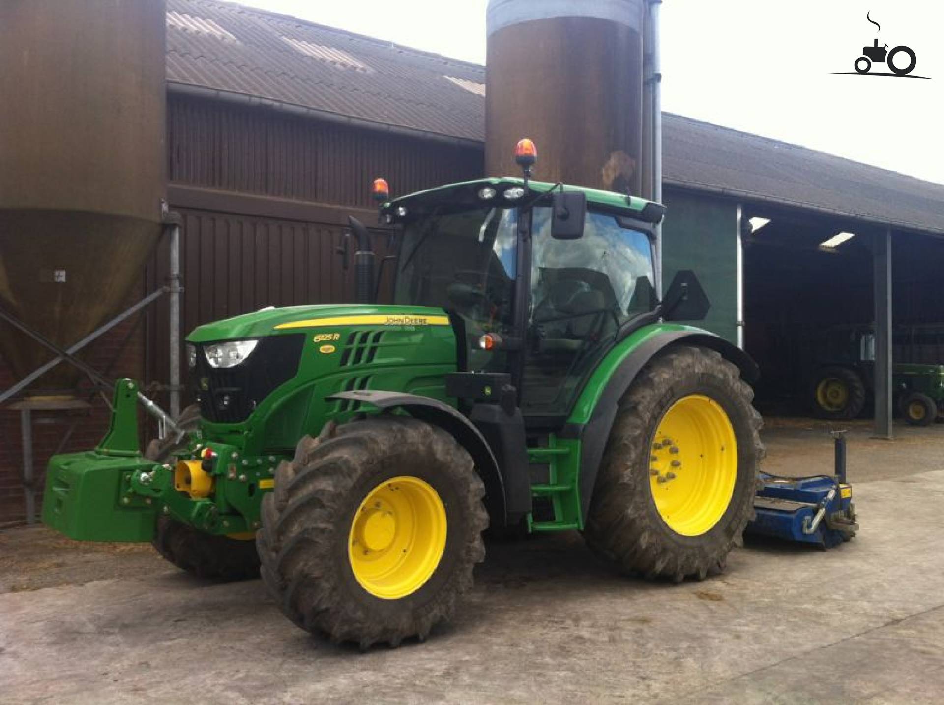 Foto John Deere 6125R #967936