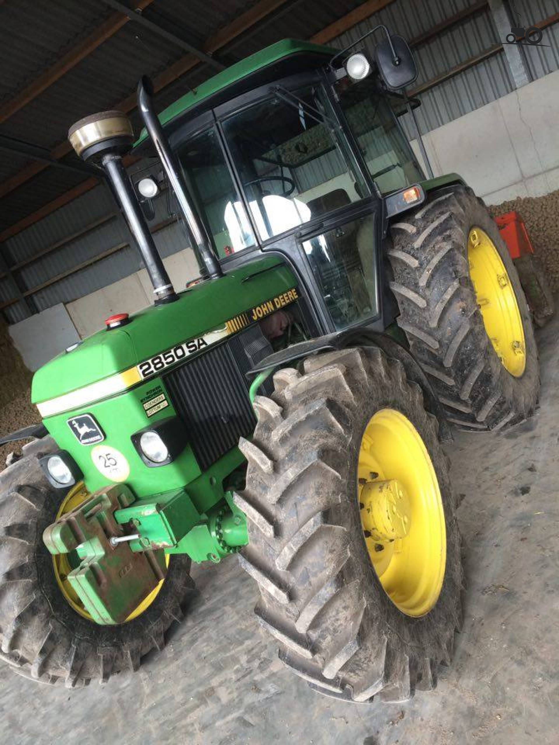 Foto John Deere 2850 #970533