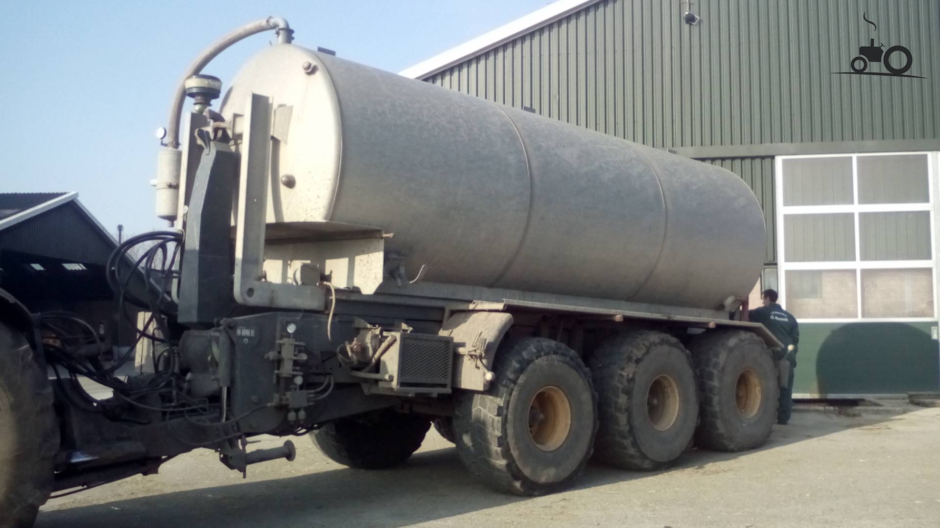 "22 kuub" — Dikketrekker