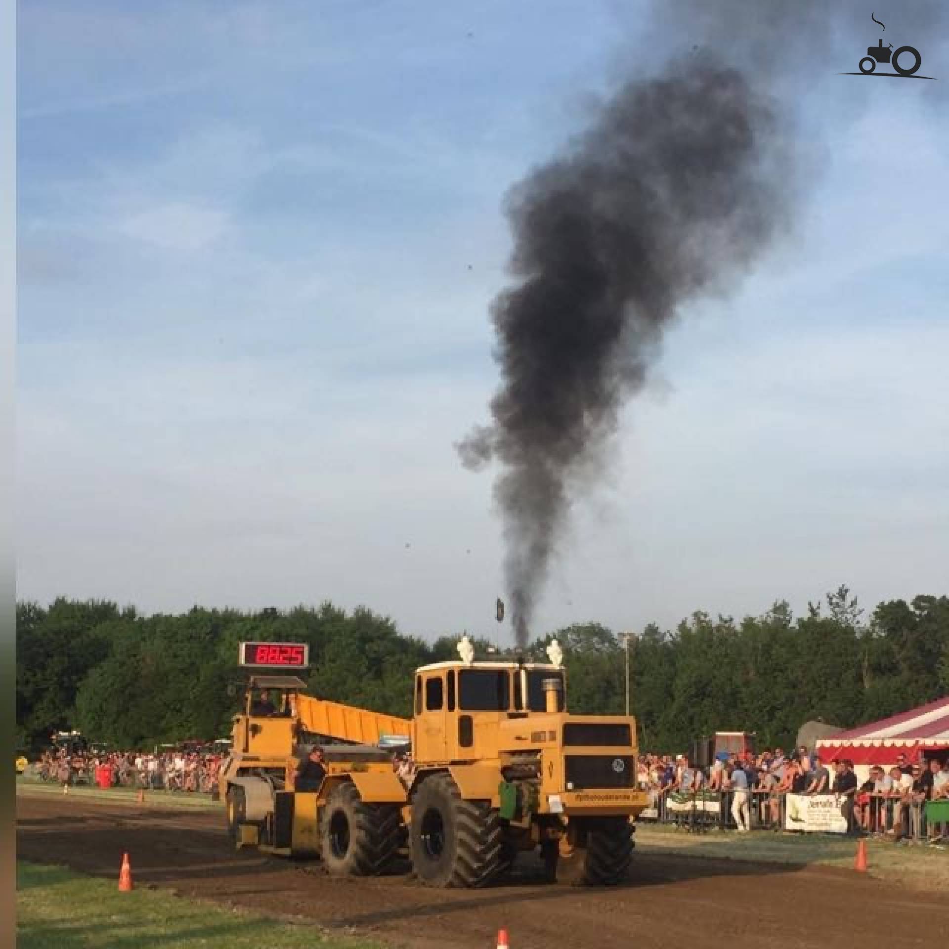 Foto Kirovets k700a #1371111