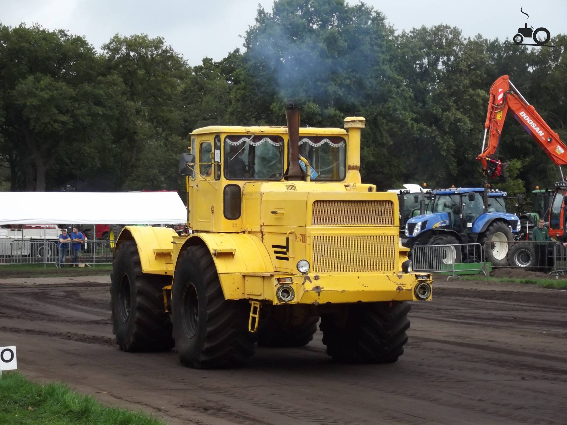 Foto Kirovets k700a #797506