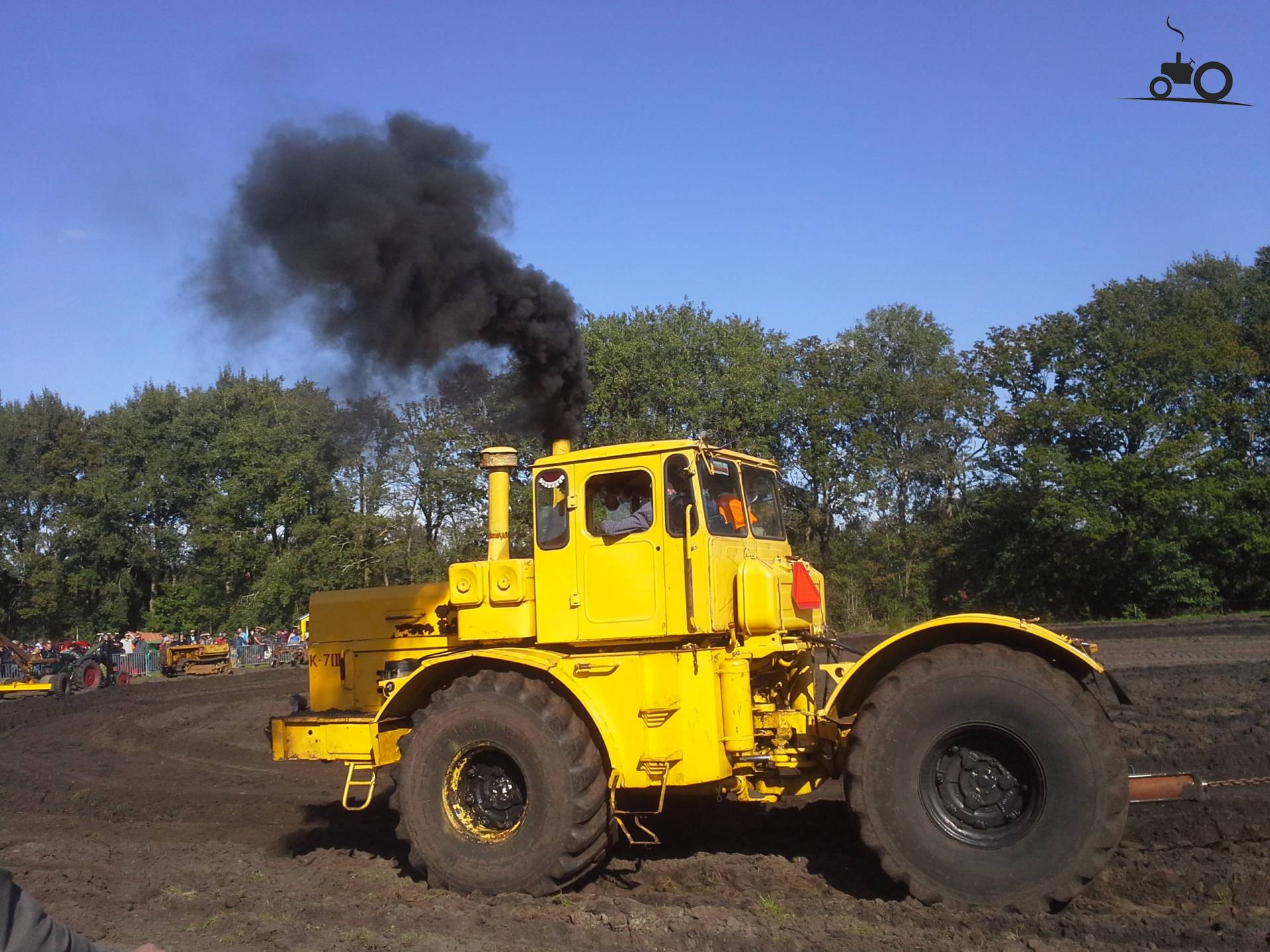 Foto Kirovets K 701 #885773