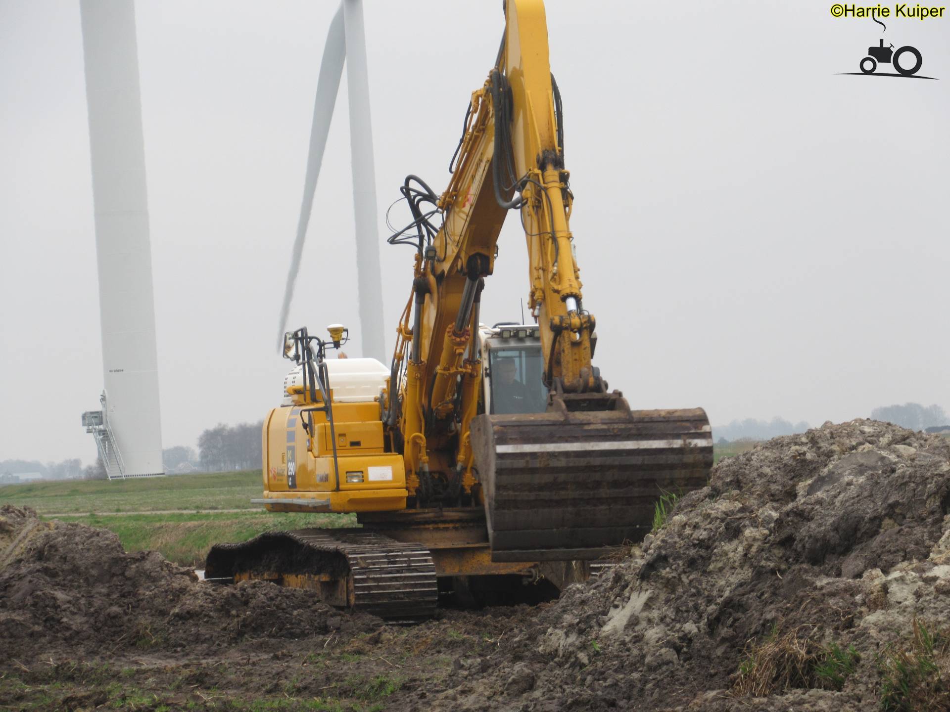 Komatsu PC 210 LC Fanclub - Specificaties, Foto's, Reviews & Forum