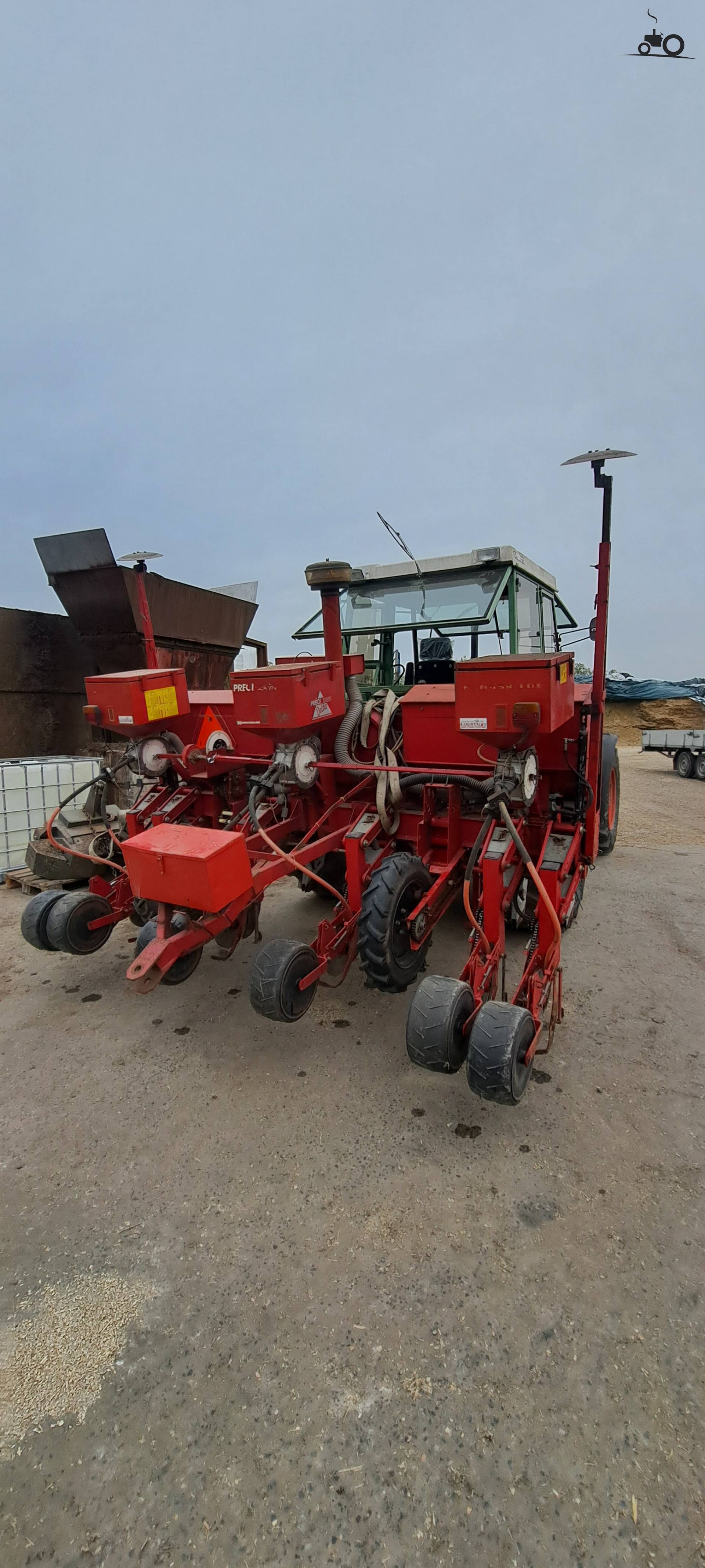 Kongskilde Zaaimachine - Laatste Updates, Foto's & Video's