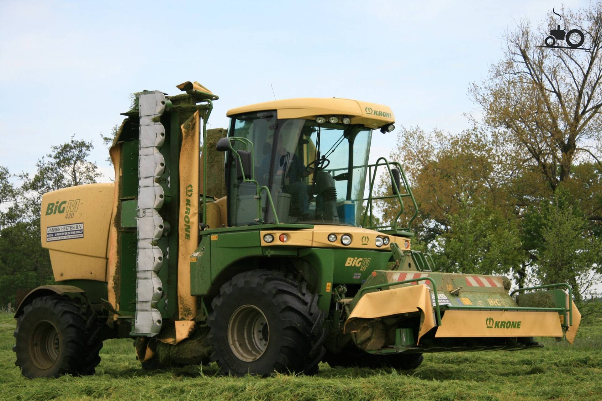 Foto Krone Big M 420 van Http://www.jtnfotografie.nl