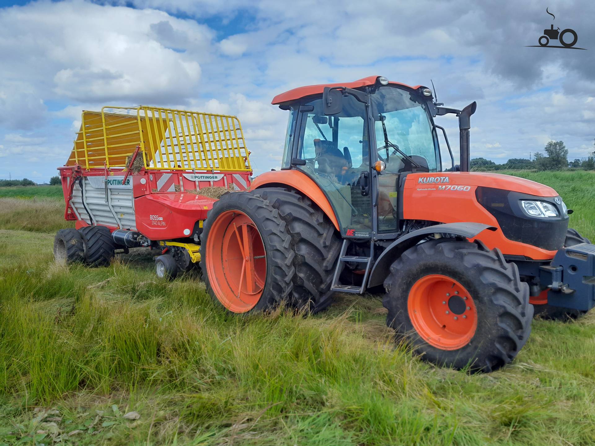 Kubota M5700 Foto's - Communitybeelden & Afbeeldingen