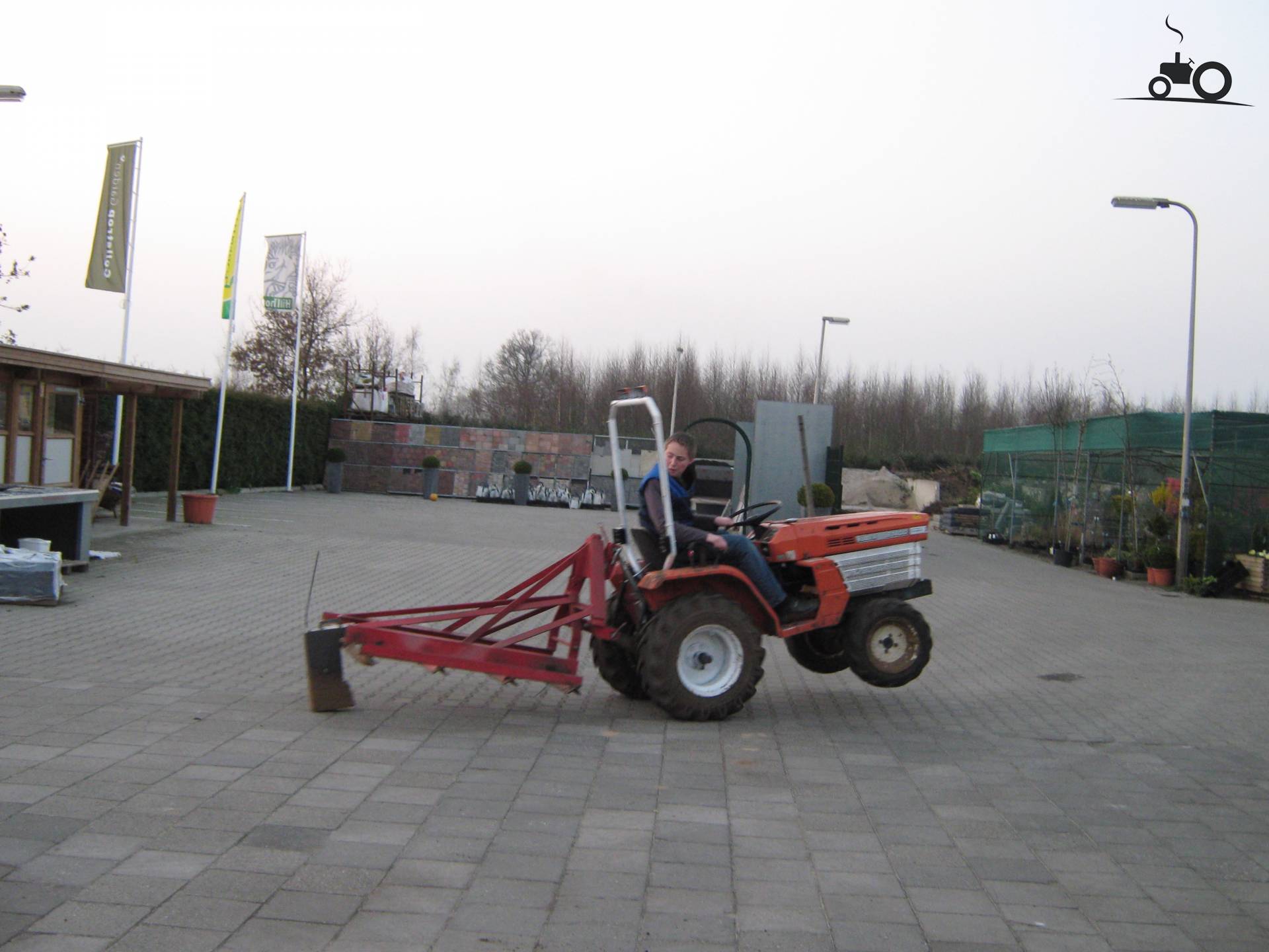 Kubota B1400 - France - Tracteur image #217490