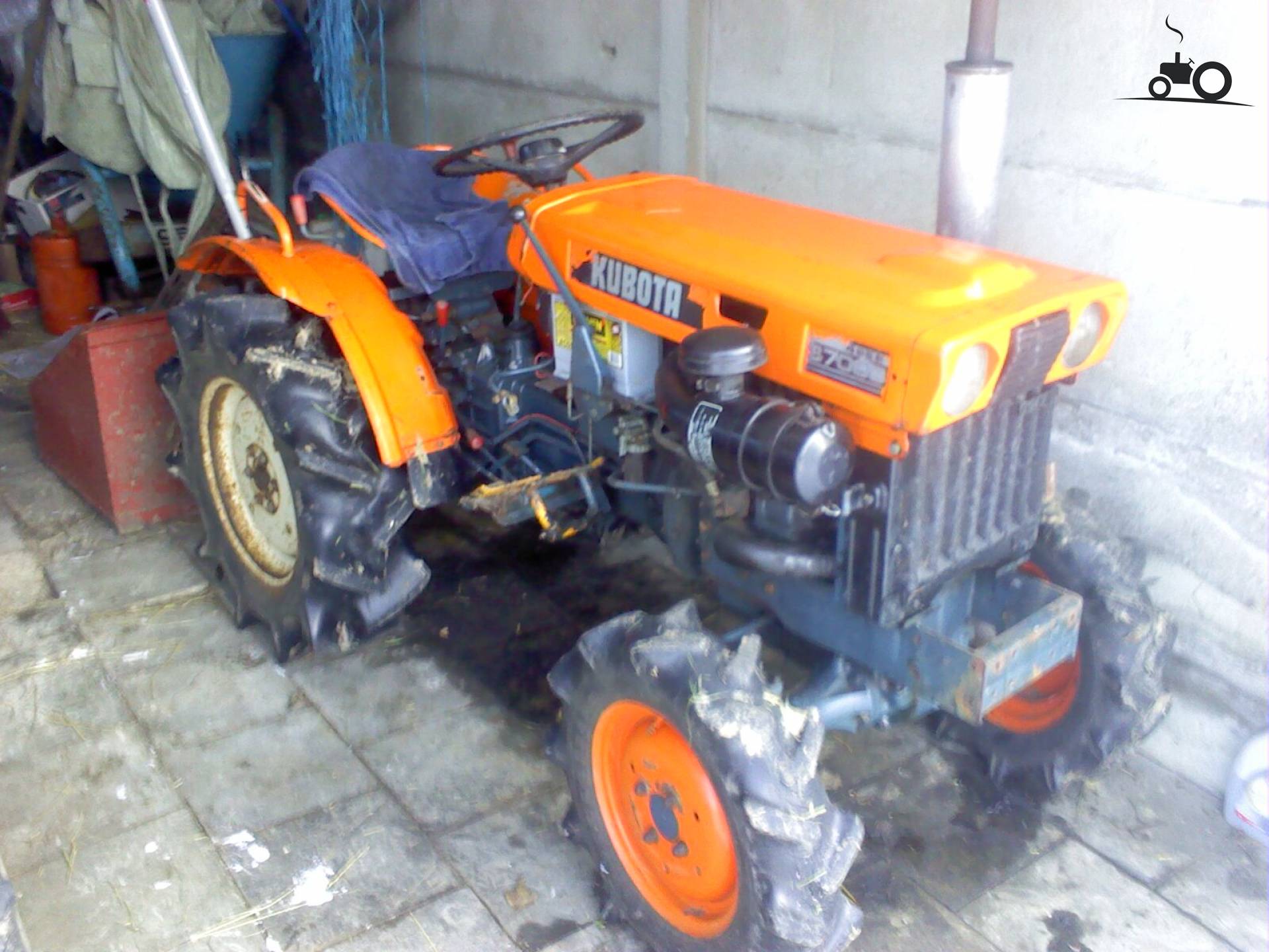 Foto Kubota B7000 #434172