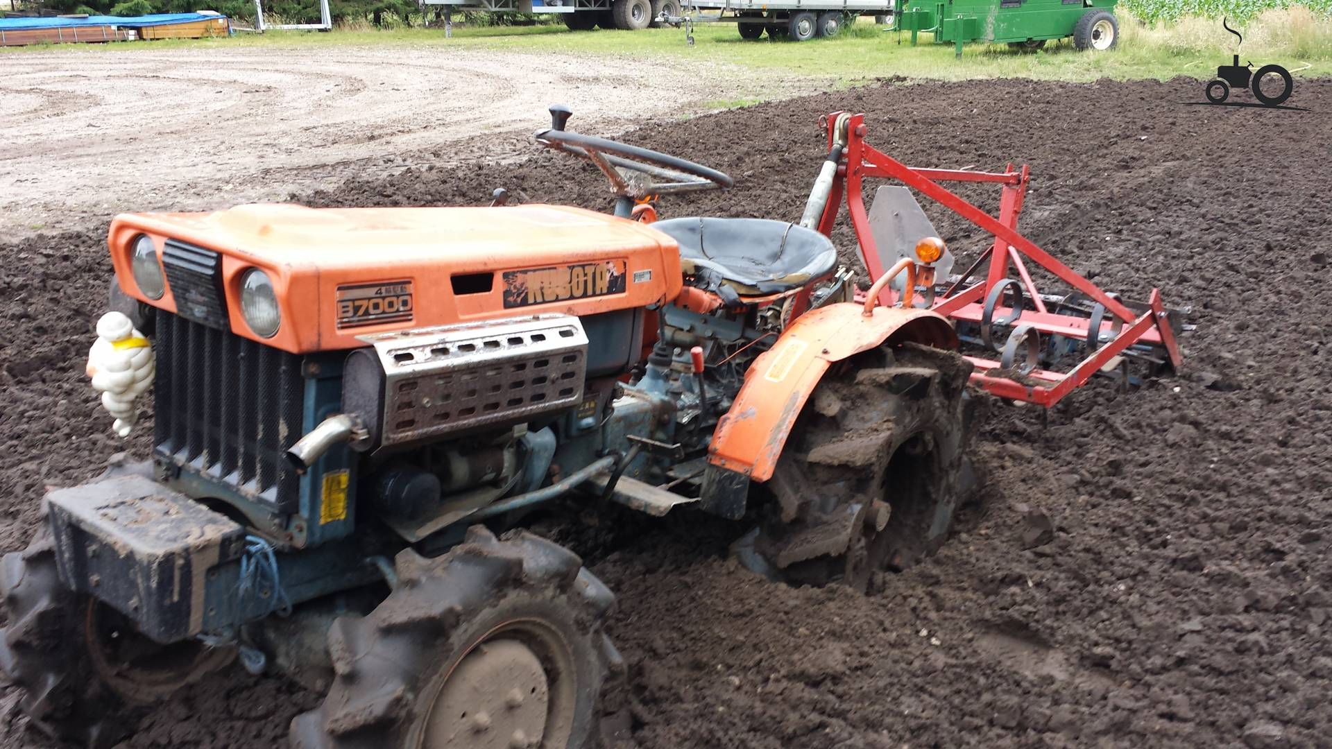 Foto Kubota B7000 #920989
