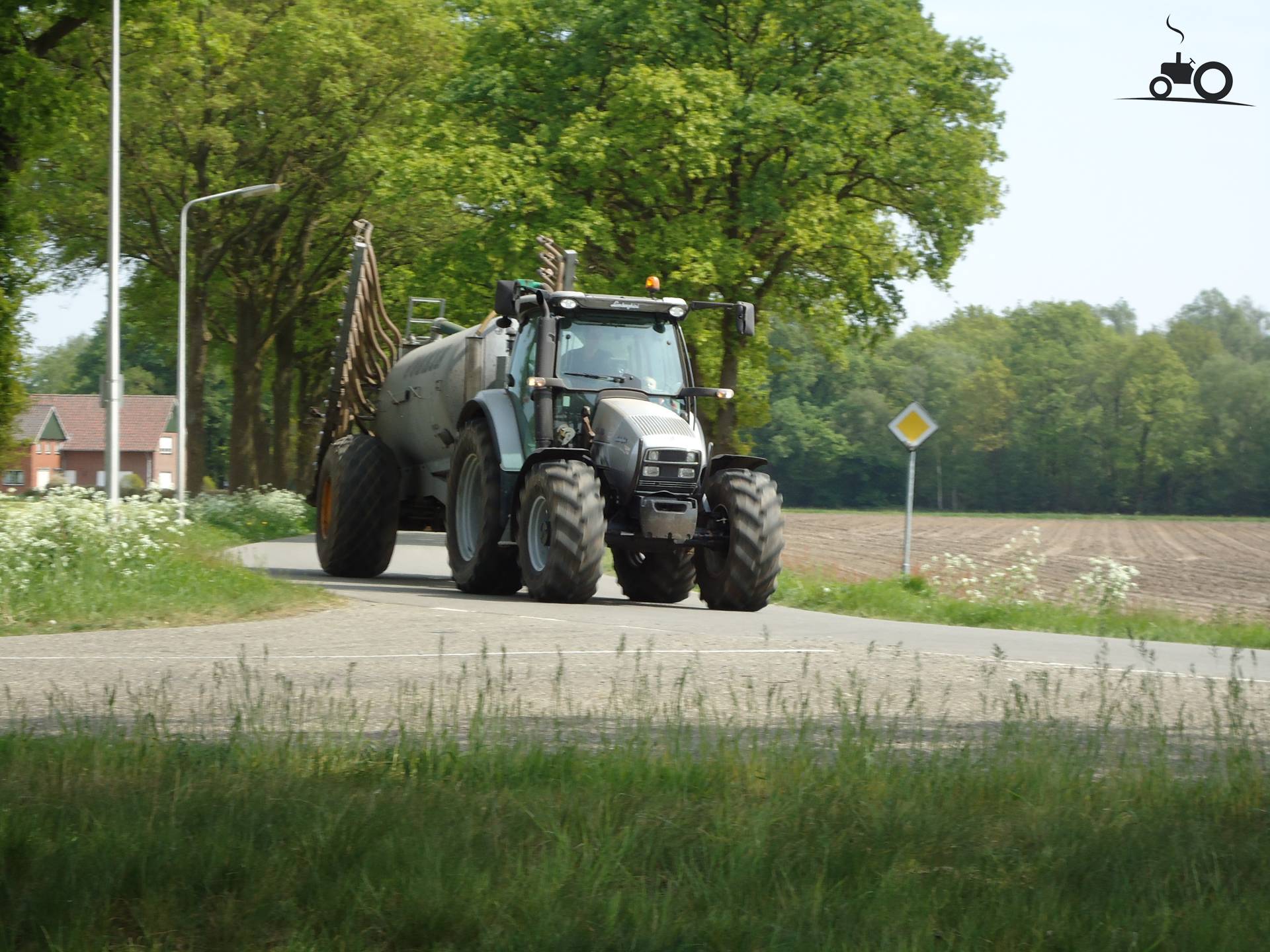 Foto Lamborghini R6.110 #484911