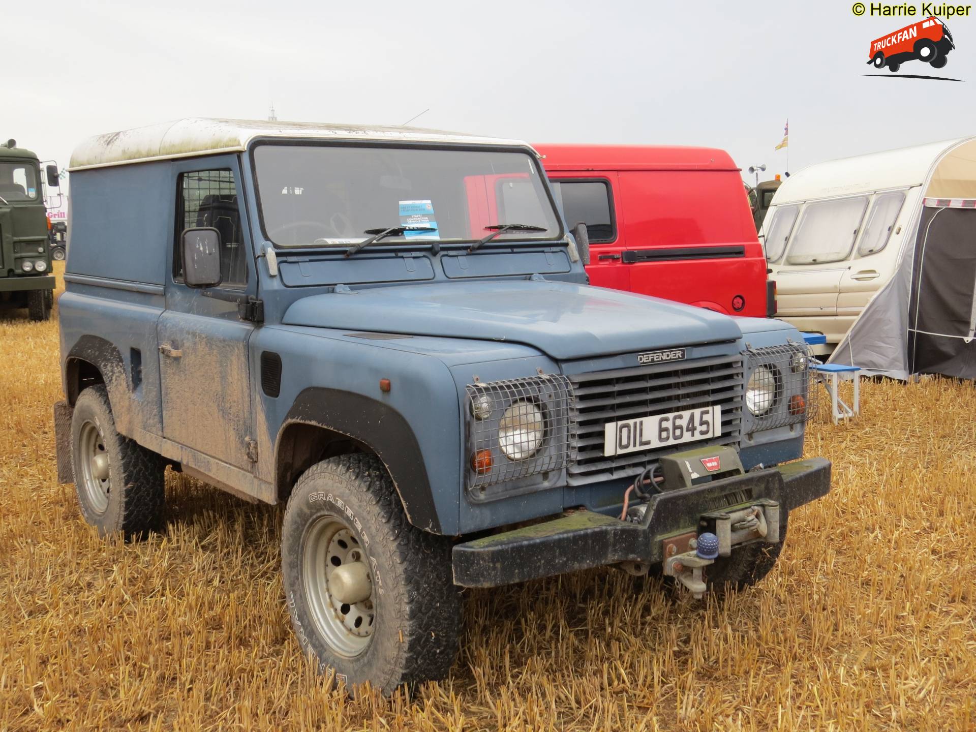 Land Rover Defender