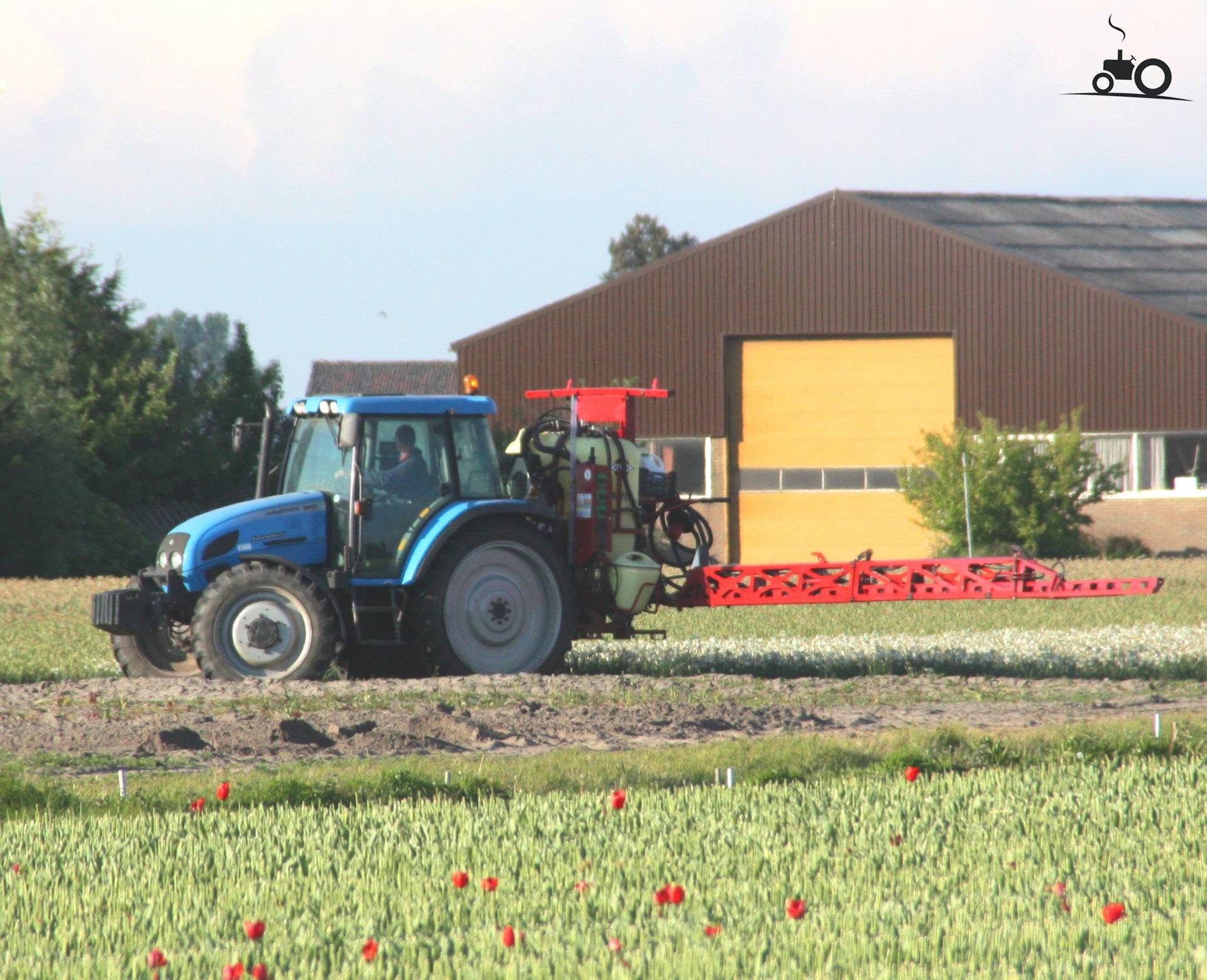 Landini Mythos - Laatste Updates, Foto's & Video's
