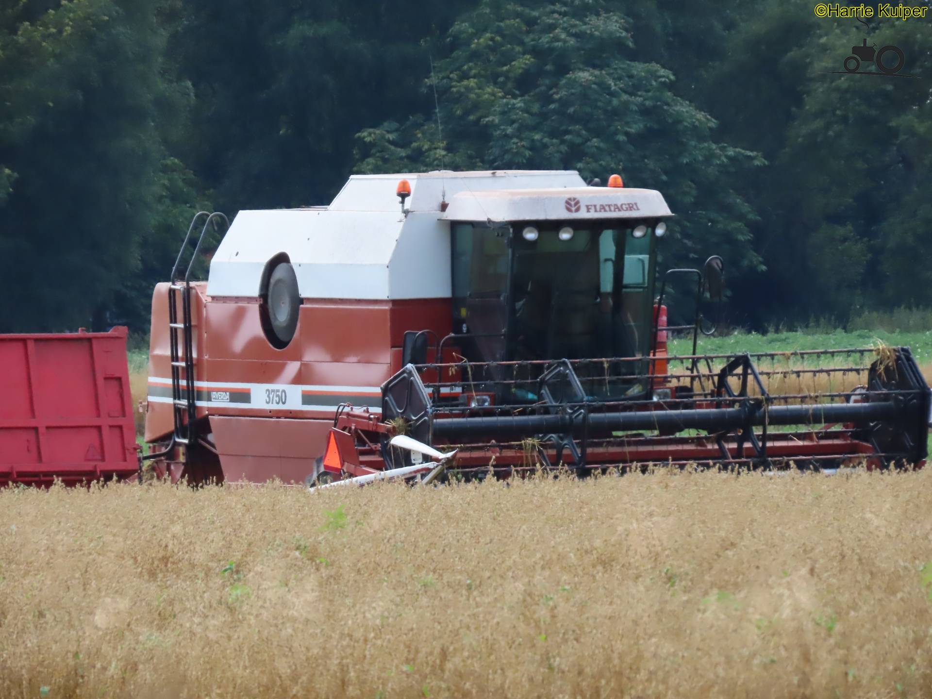 Laverda 3750 - Ik zoek een gebruikte strohakselaar passend op een ...