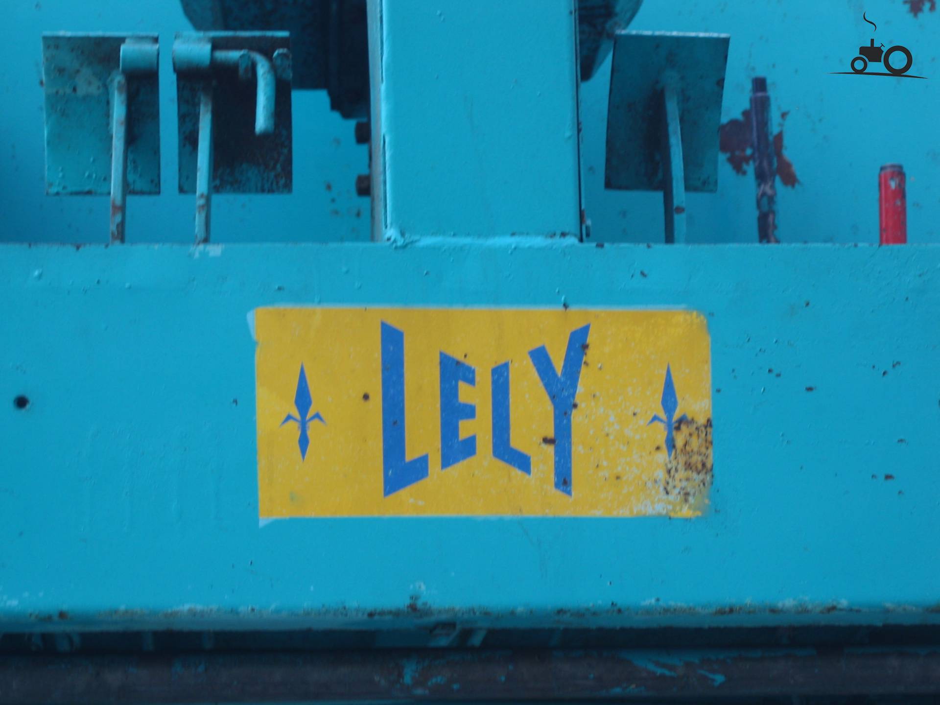 Lely Logo Fanclub - Specificaties, Foto's, Reviews & Forum