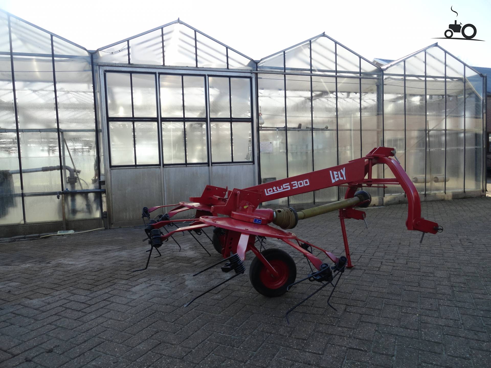 Lely Lotus 300 Fanclub - Specificaties, Foto's, Reviews & Forum