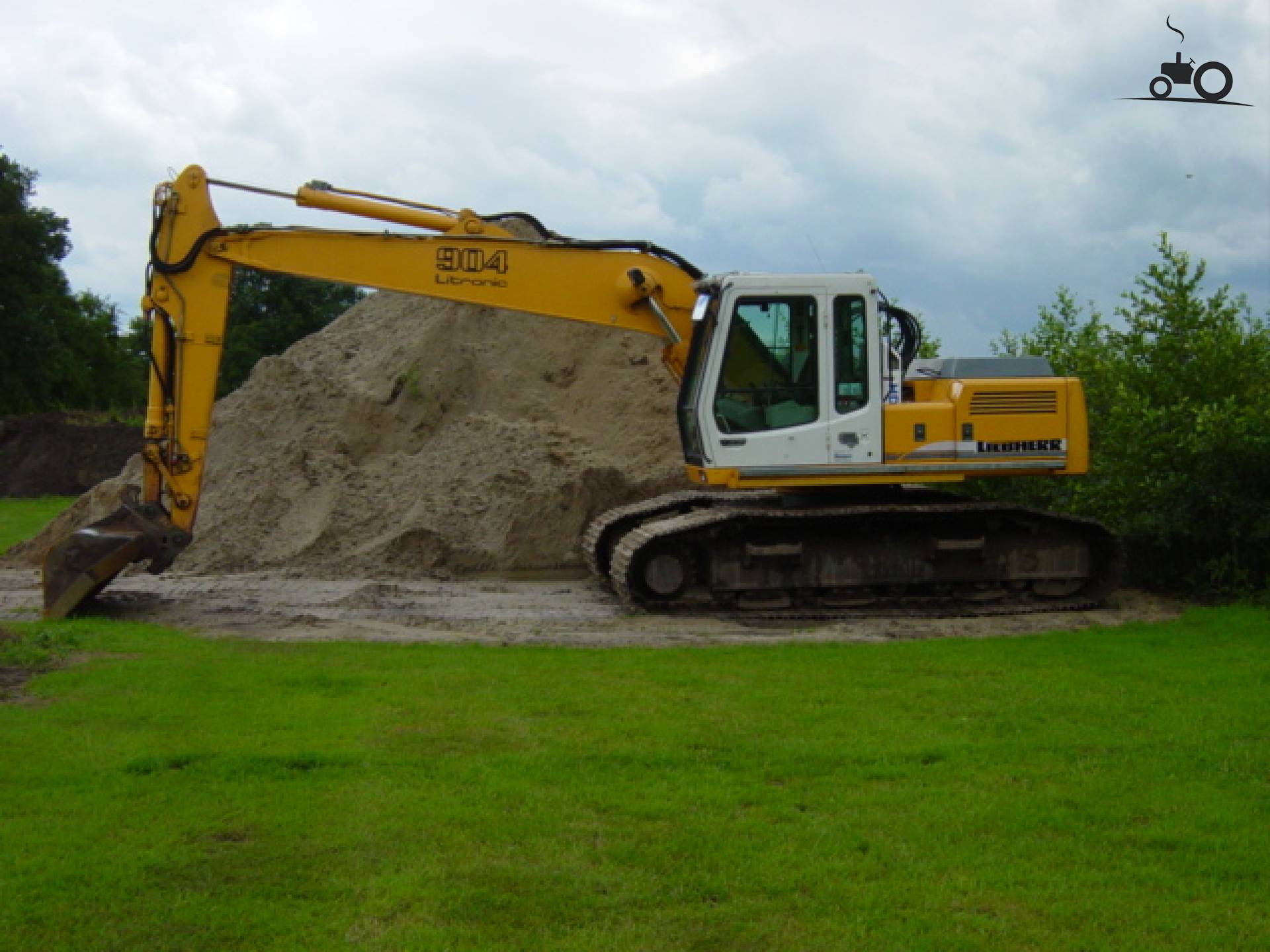 Liebherr 904 Litronic