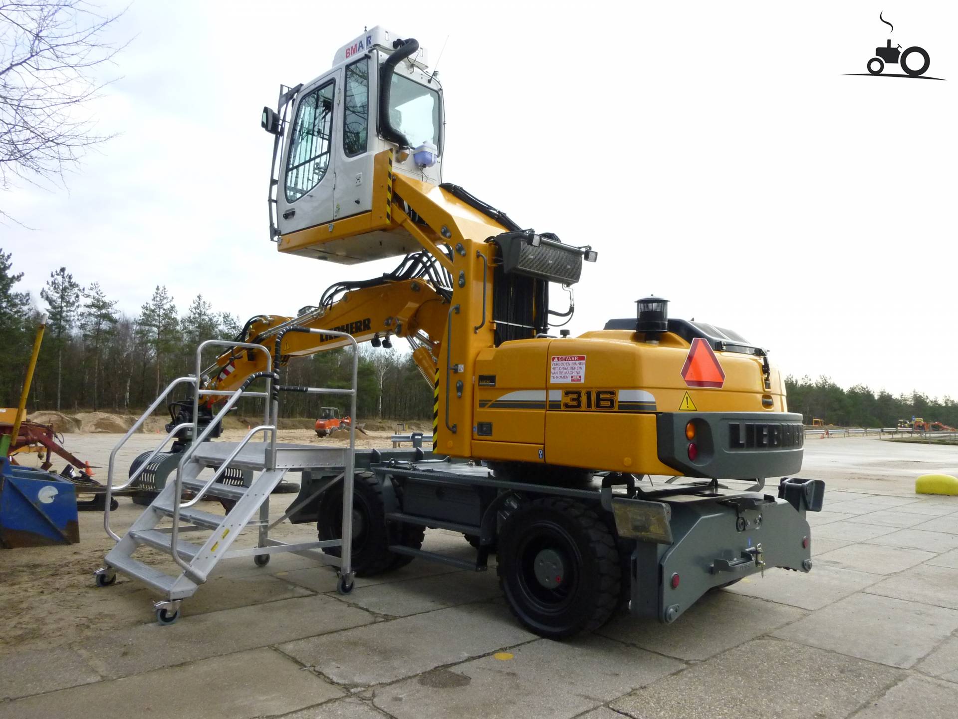 Liebherr 316 Litronic - Laatste Updates, Foto's & Video's