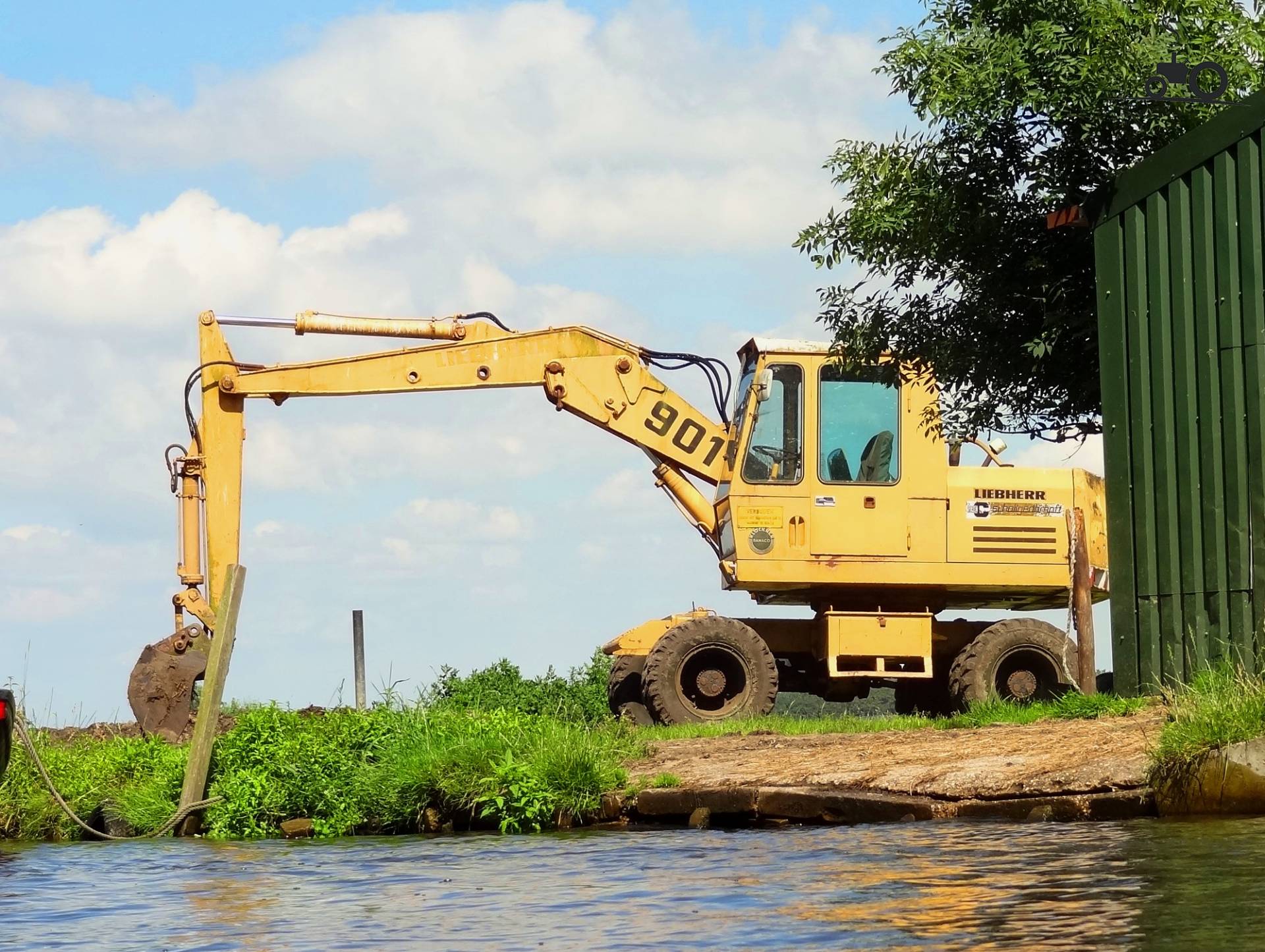 Foto Liebherr 901 #664427