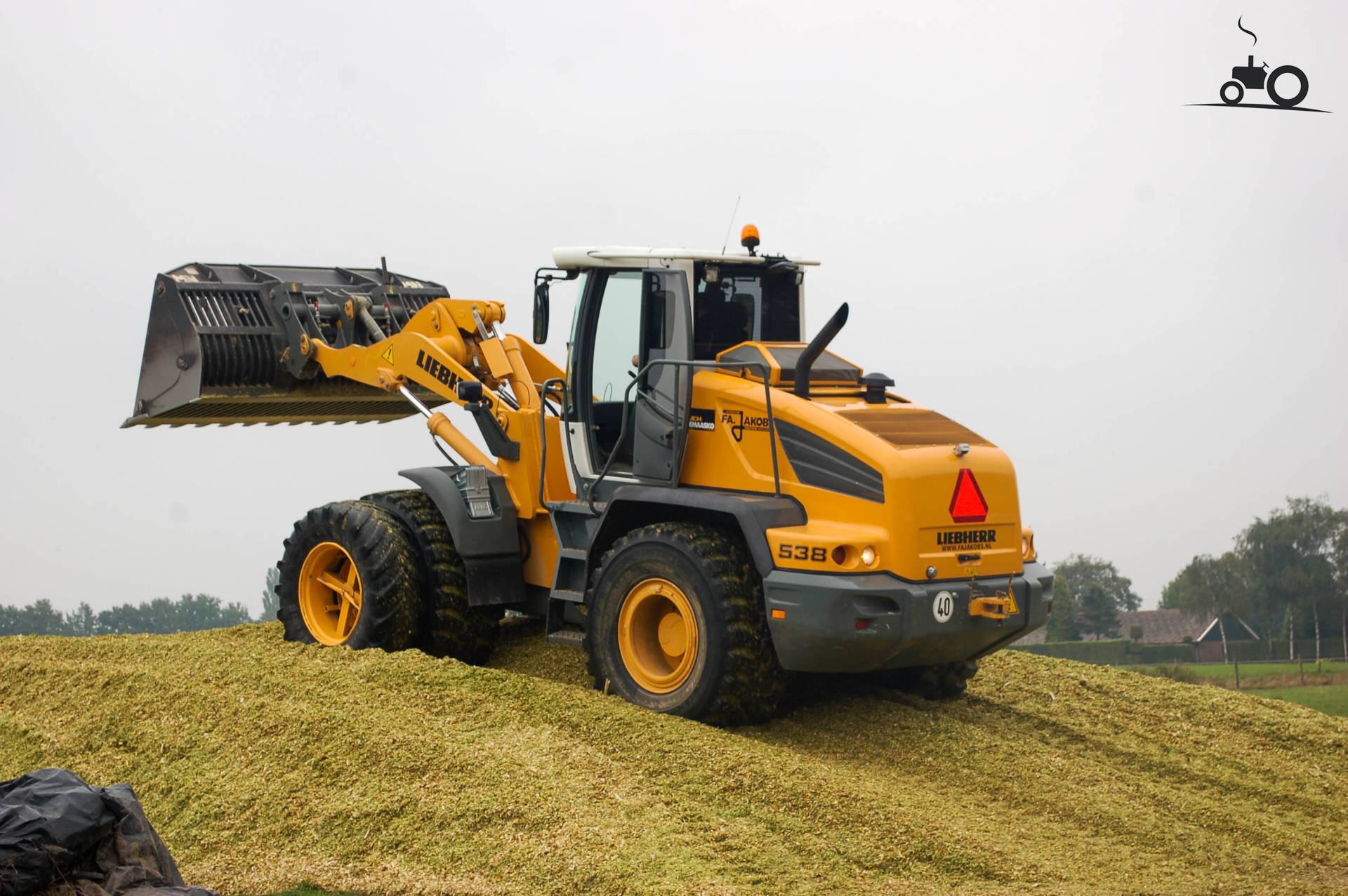 Liebherr 538 - United Kingdom - Tractor picture #798023