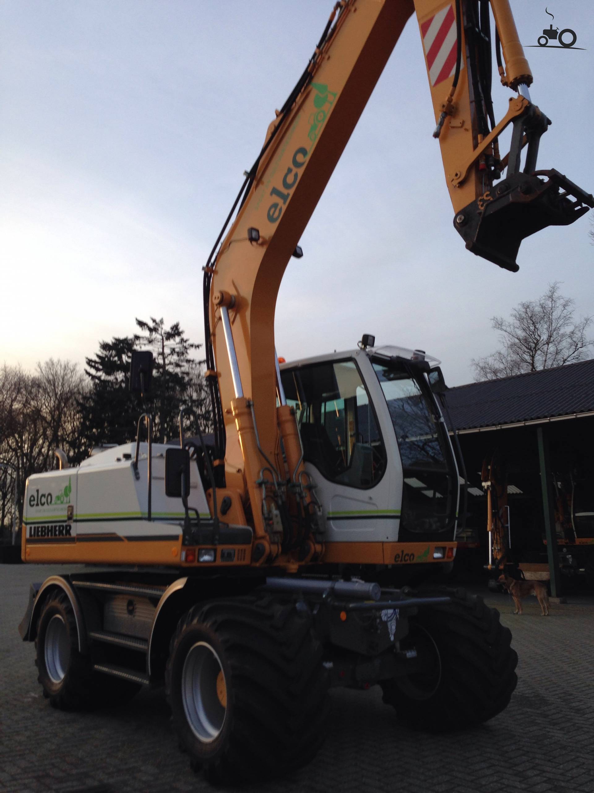 Foto Liebherr 900 litronic #823719