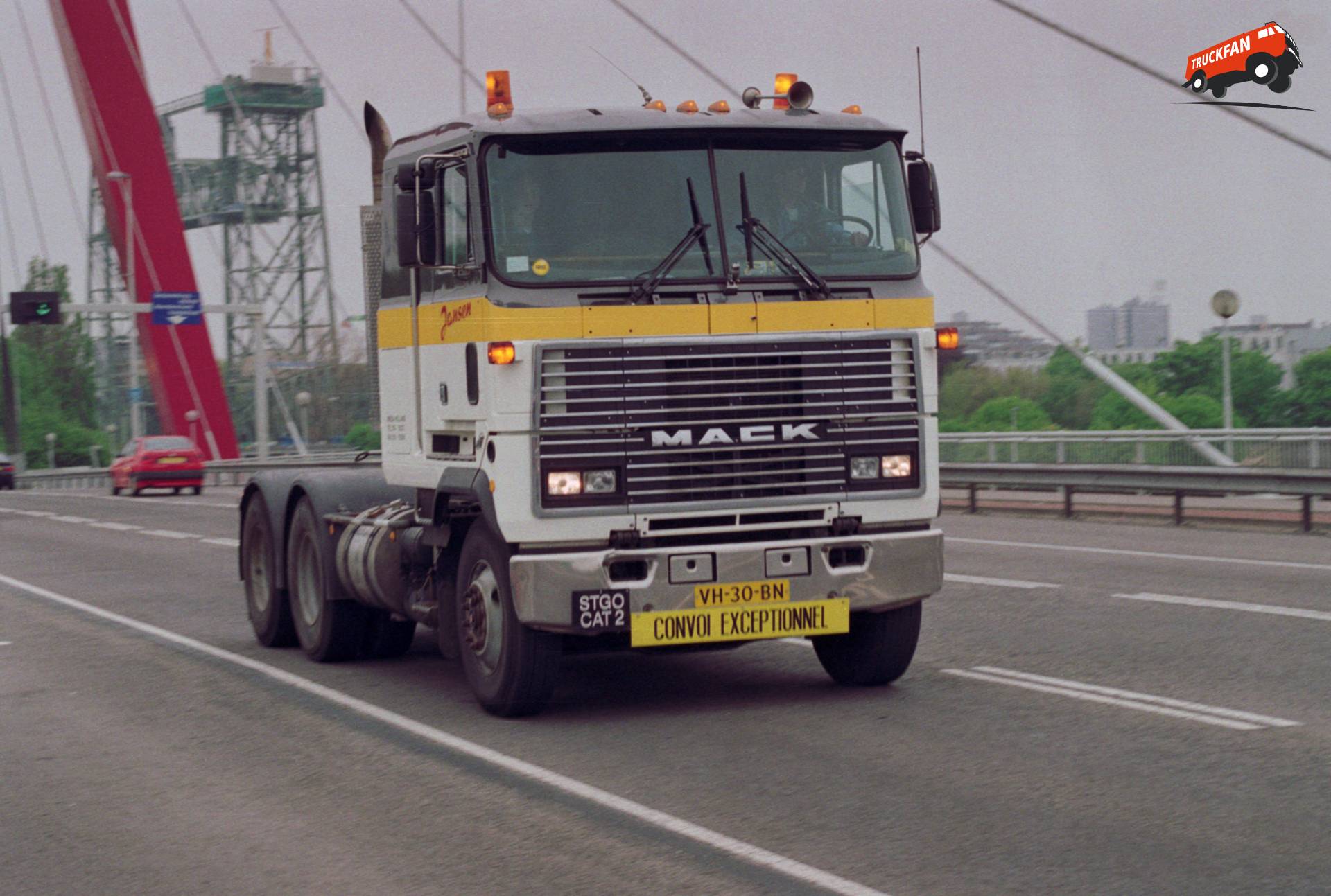 Foto Mack MH (Ultraliner) van Jansen Transport