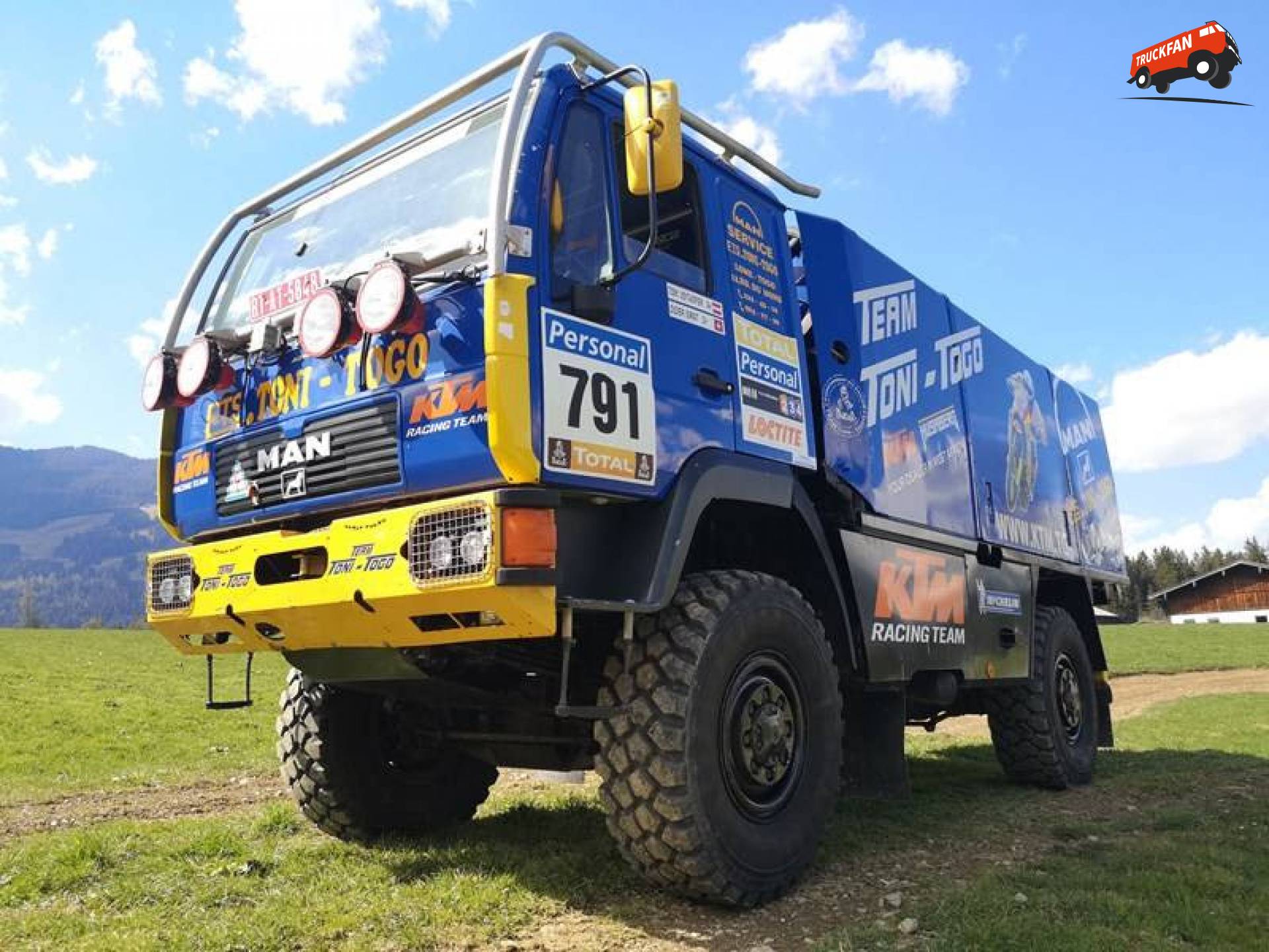 Foto MAN M2000 #1471990