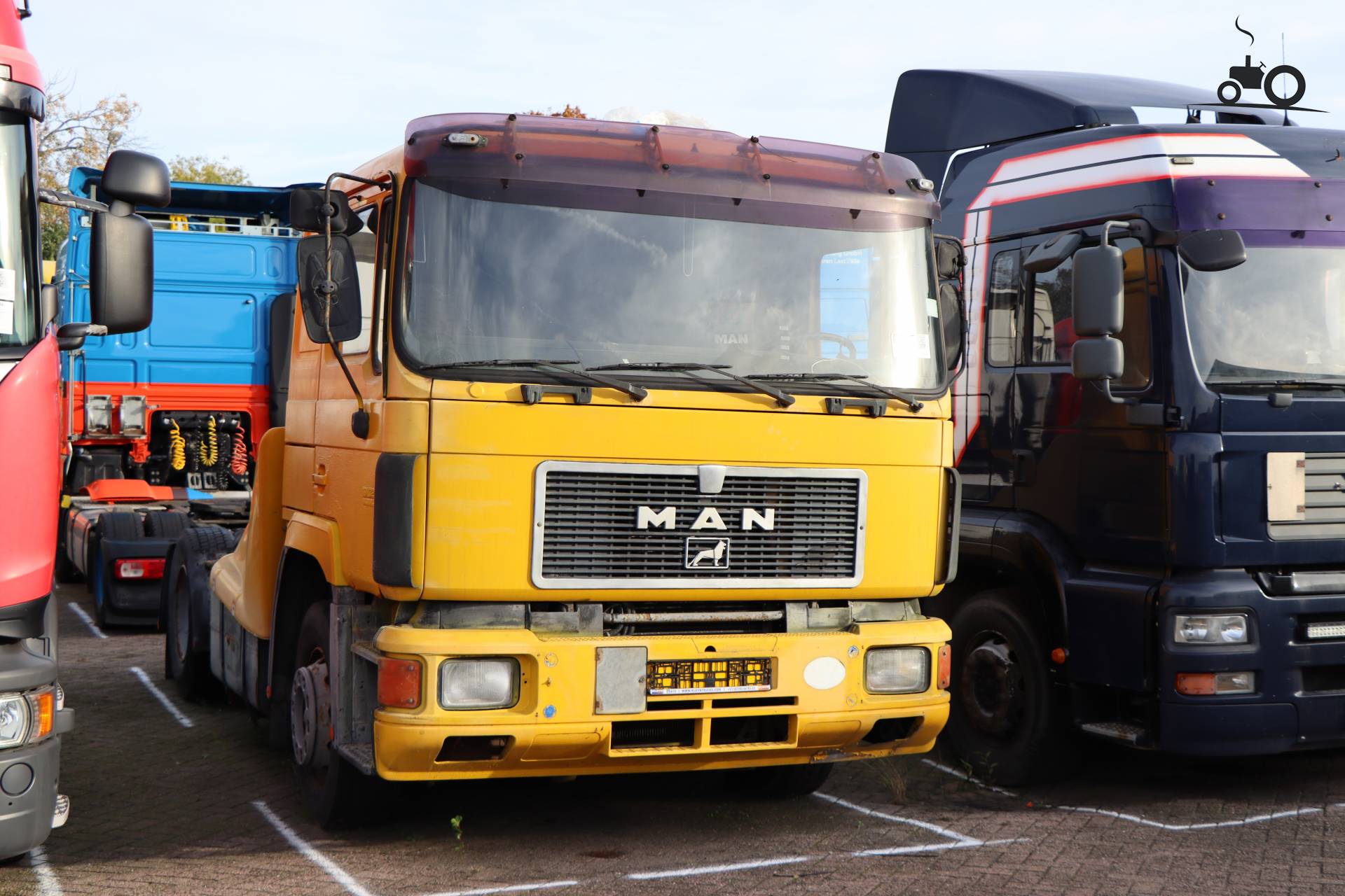 Foto MAN F90 #1495904