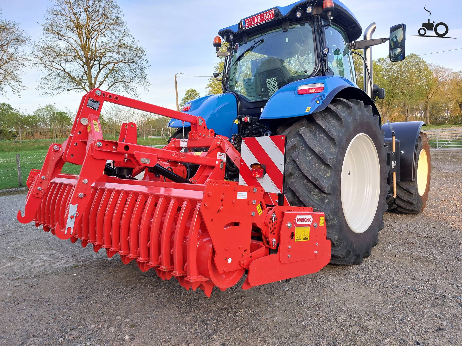 Maschio Kopeg Fanclub - Specificaties, Foto's, Reviews & Forum