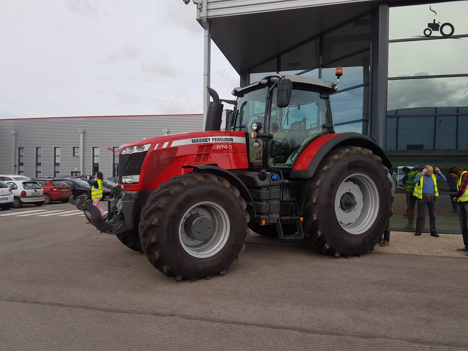 Foto Massey Ferguson 8740 #1153501