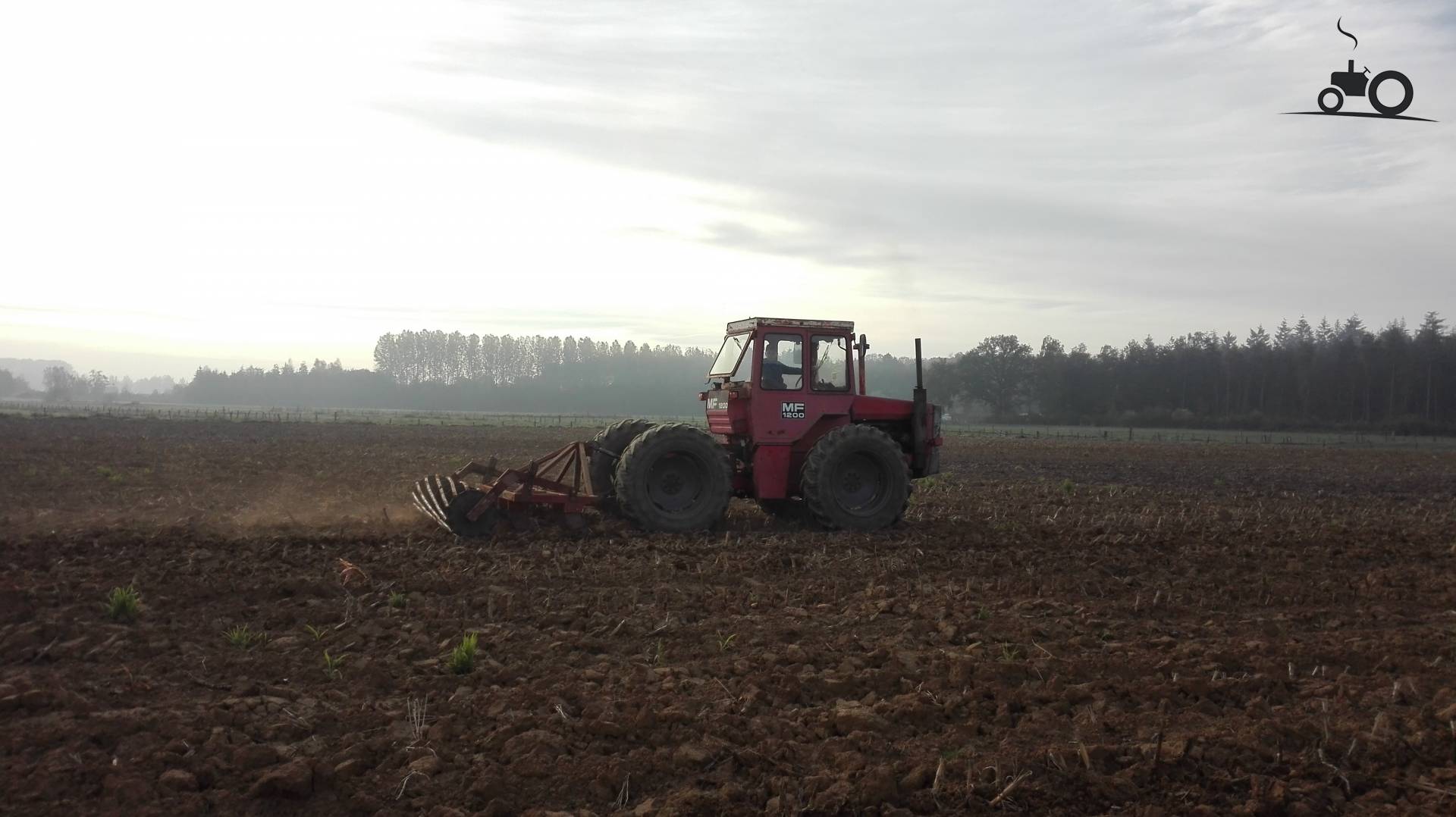 Massey Ferguson 1200