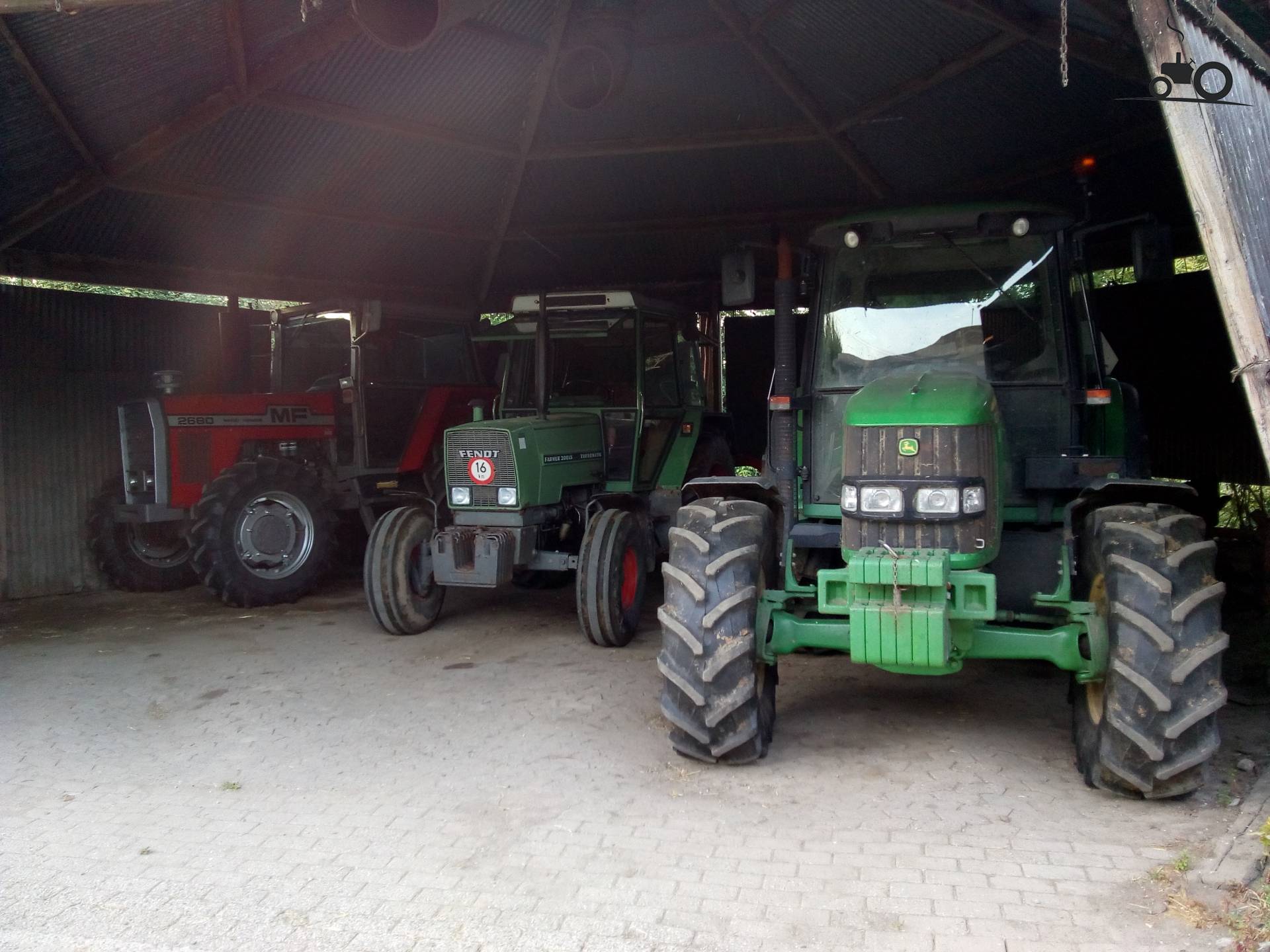 Foto Massey Ferguson 2680 #1279345