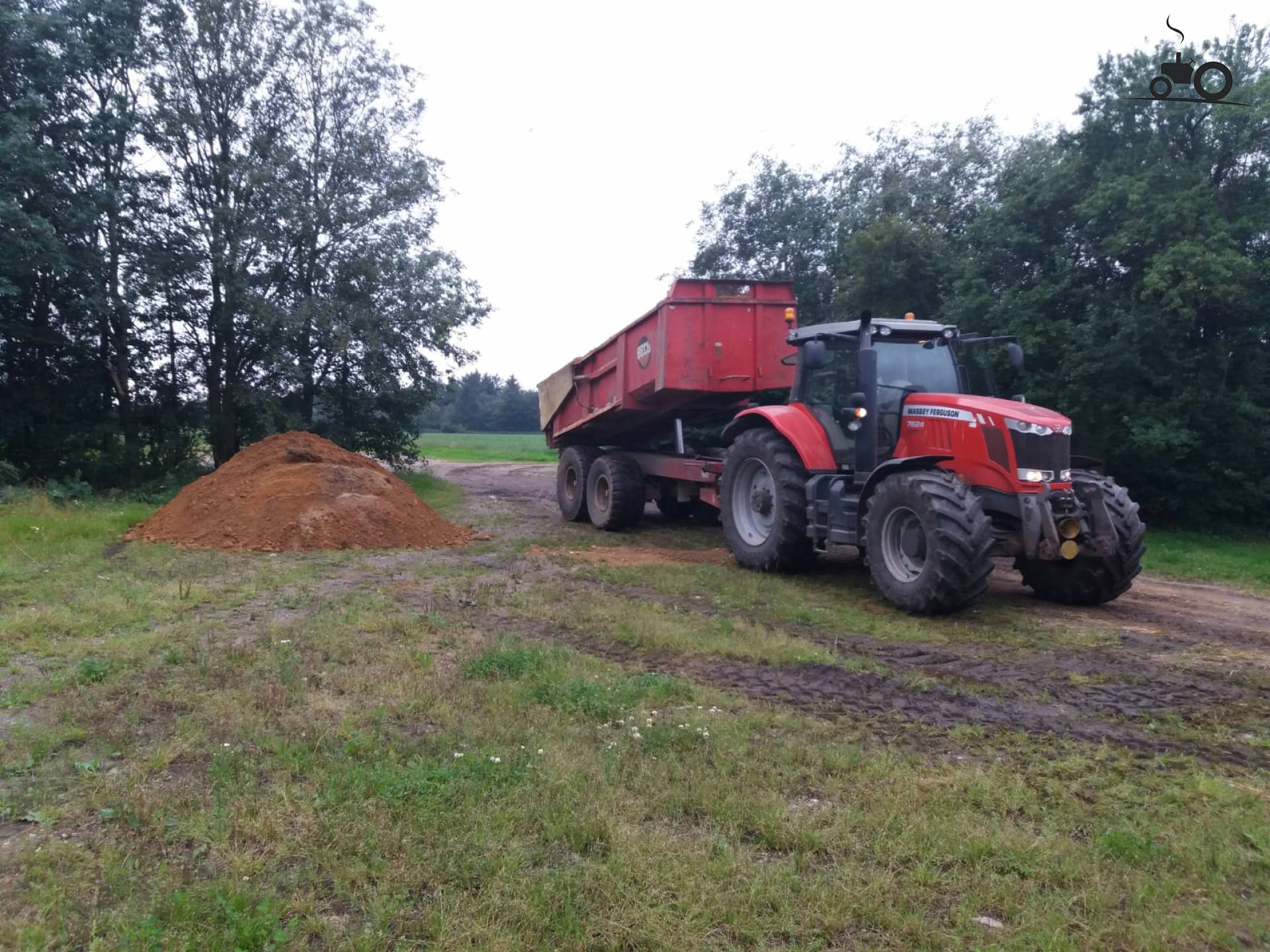 Foto Massey Ferguson 7624 #1309448