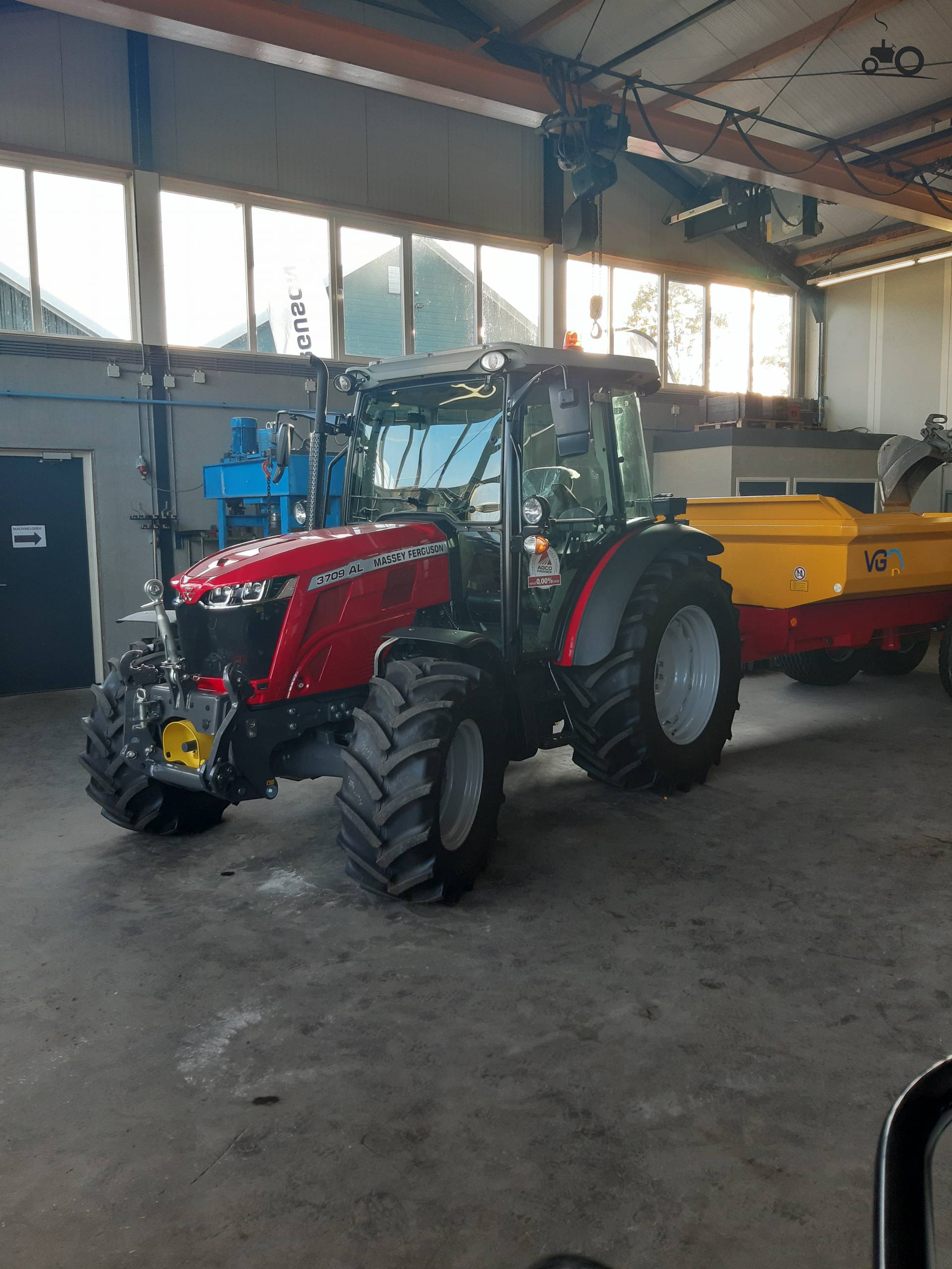 Massey Ferguson 3709 Specificaties - Alle Technische Gegevens