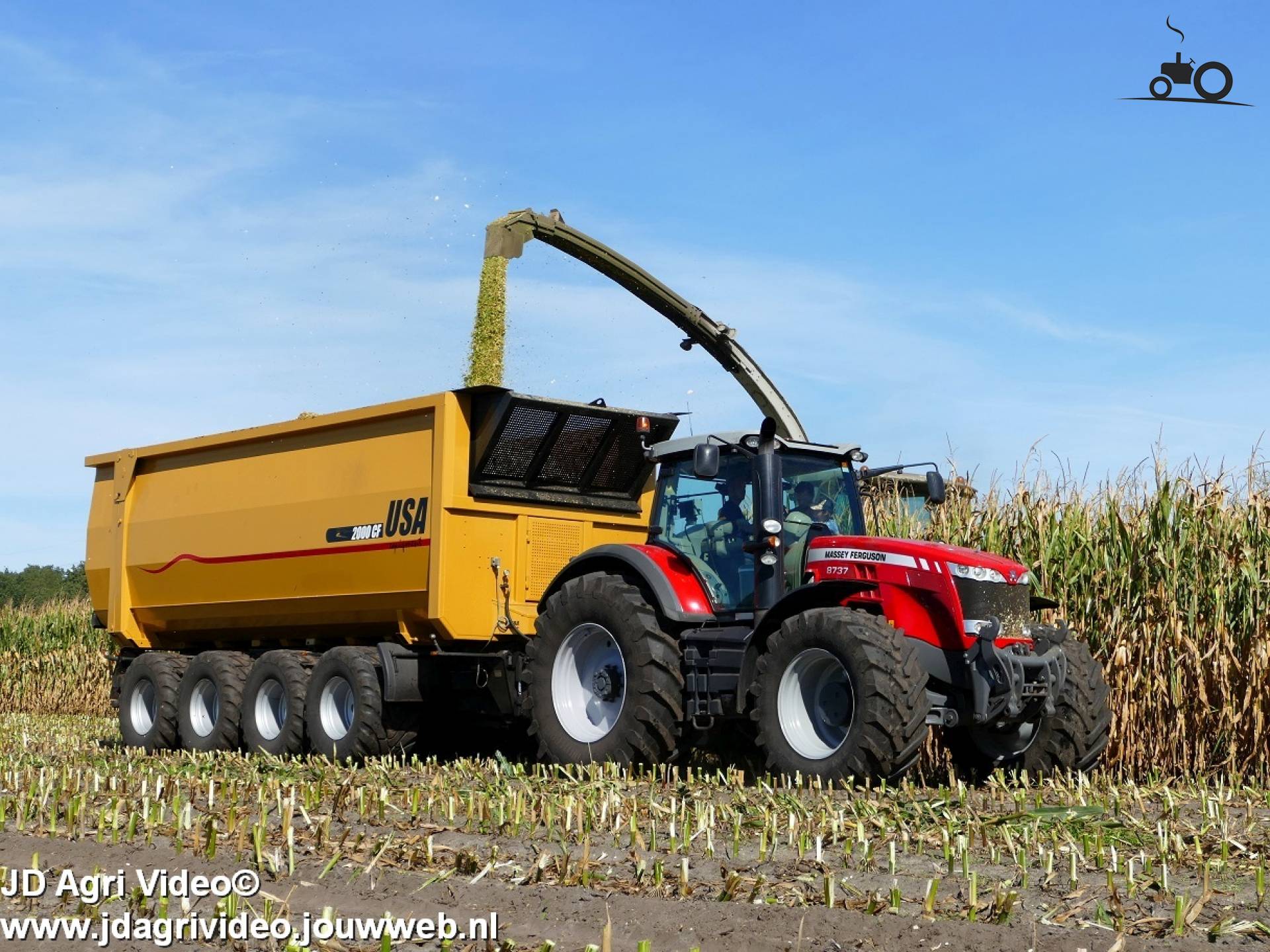 Foto Massey Ferguson 8737 #1329866