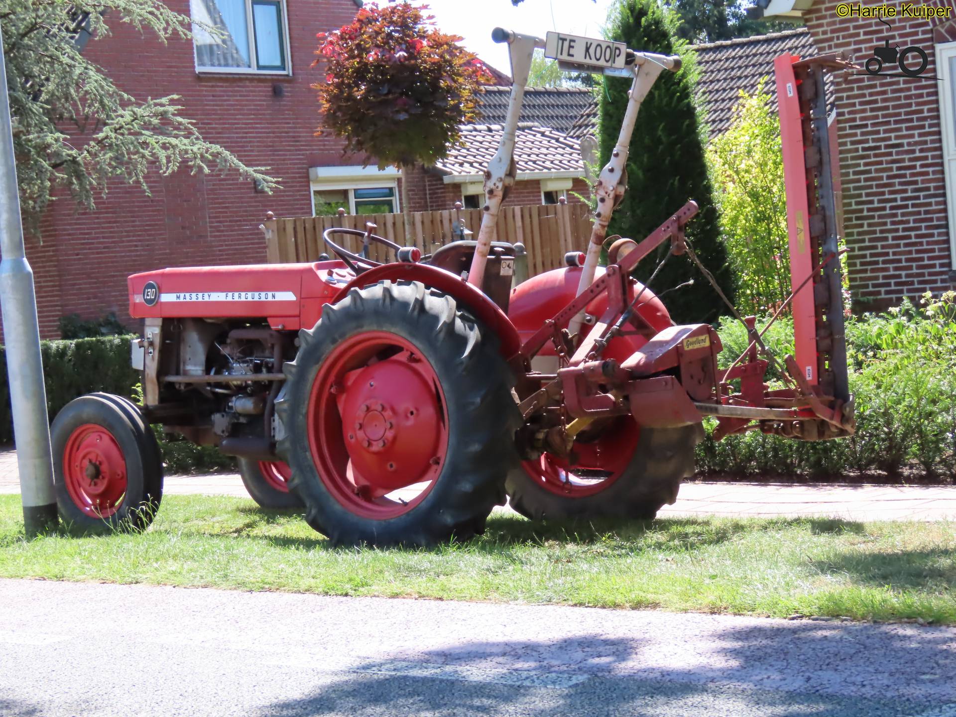 Massey Ferguson 130 - France - Tracteur image #1367608