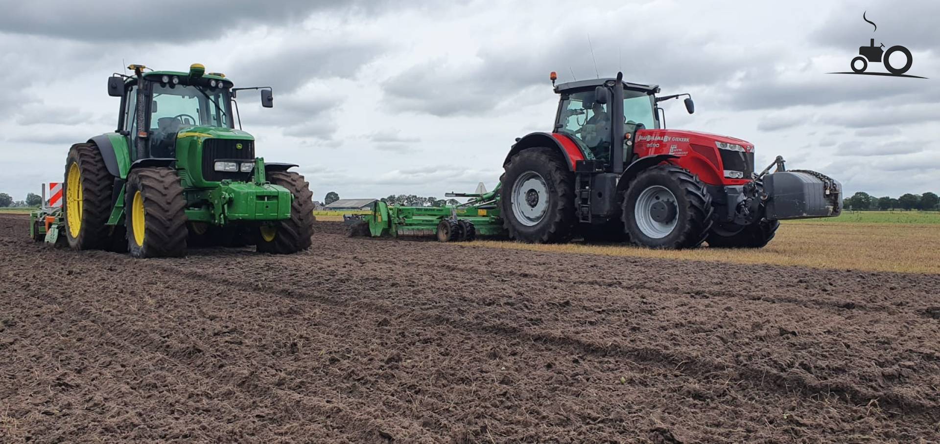 Massey Ferguson 8690