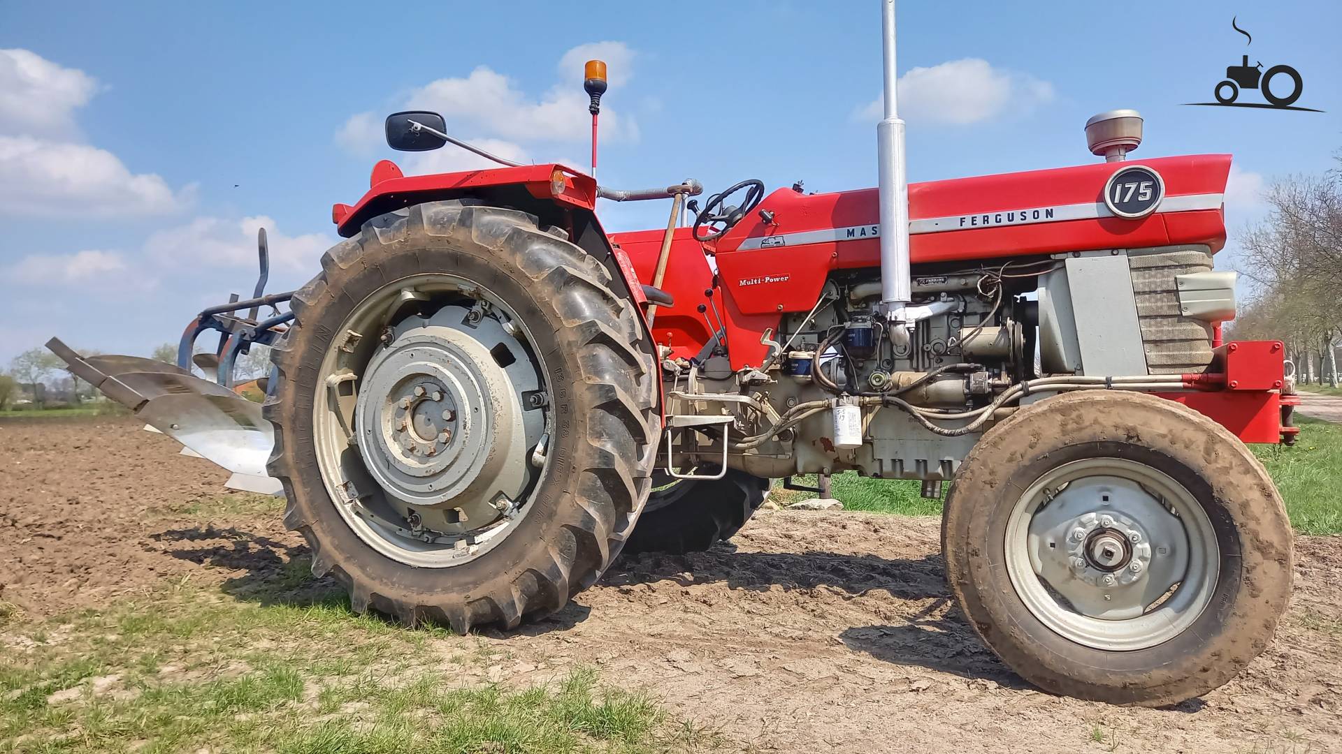 Foto Massey Ferguson 175 #1416396