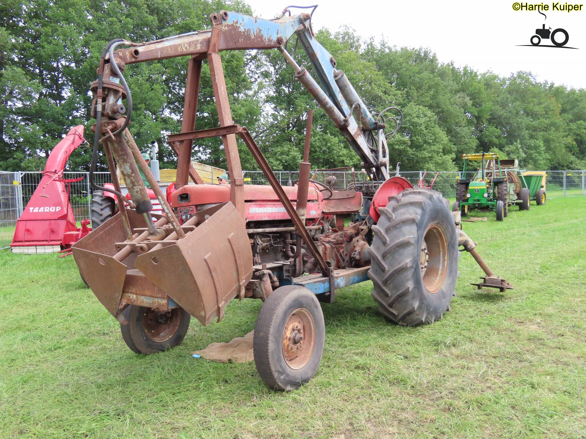 Foto Massey Ferguson 65 #1479118