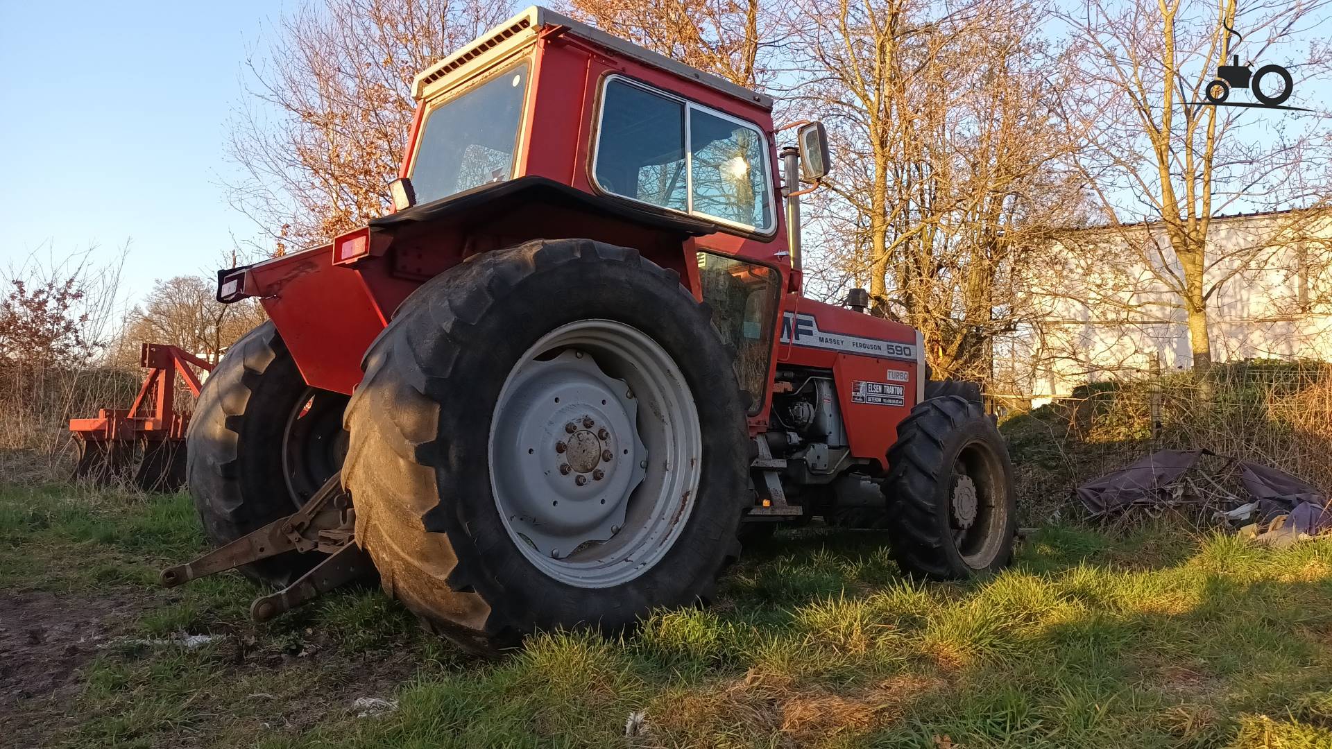 Foto Massey Ferguson 590 #1489825
