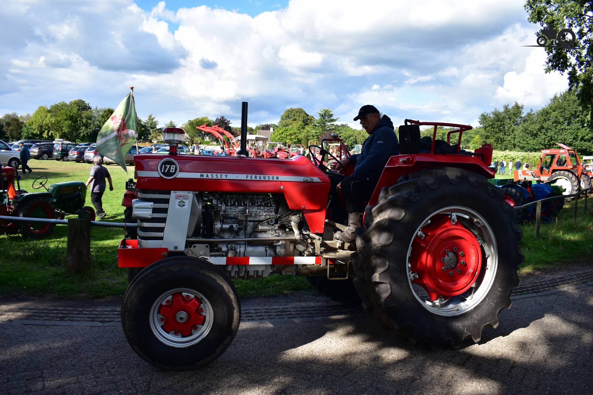 Foto Massey Ferguson 178 #1496862