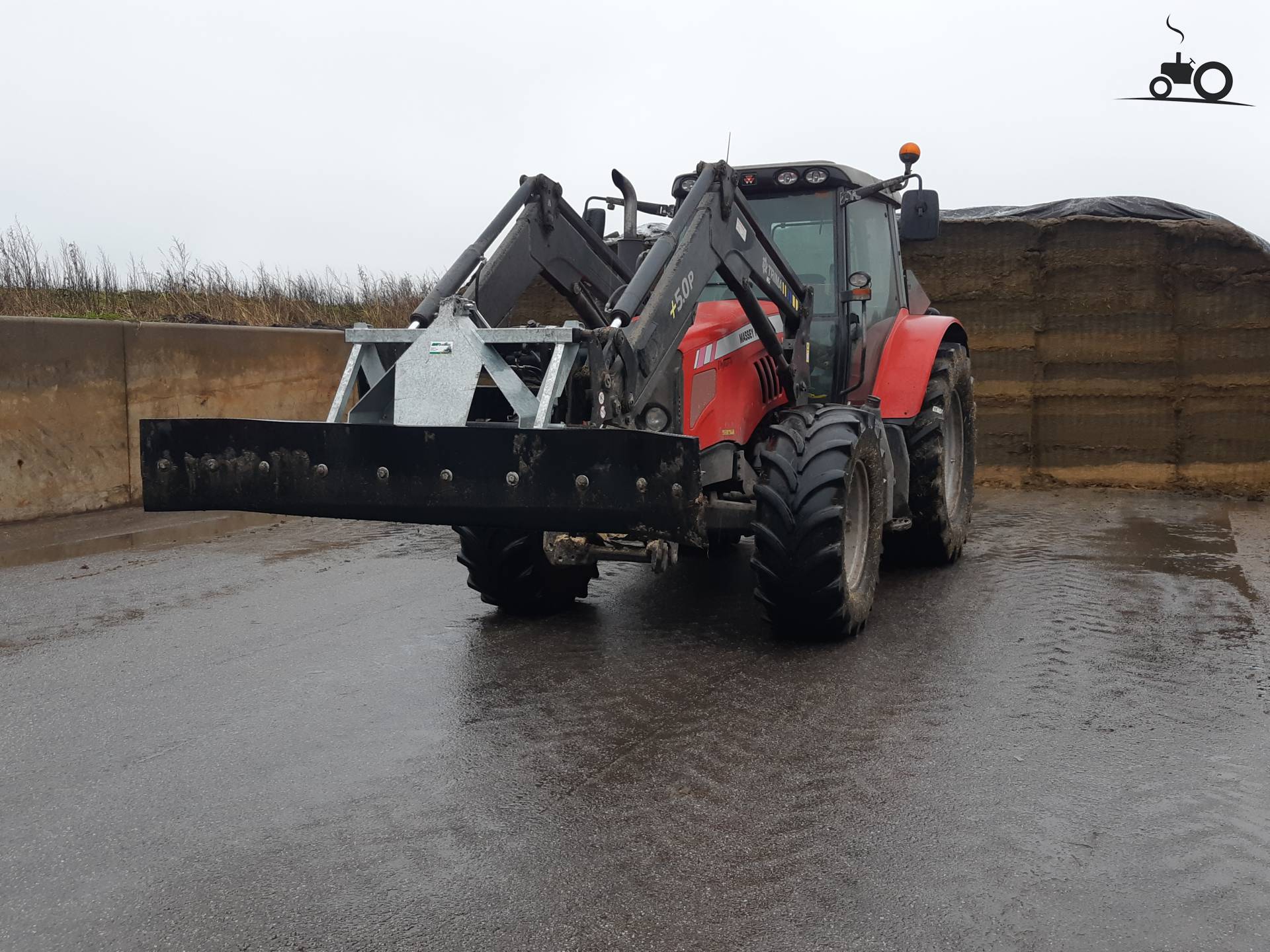 Foto Massey Ferguson 6465 Dyna-6 #1500059