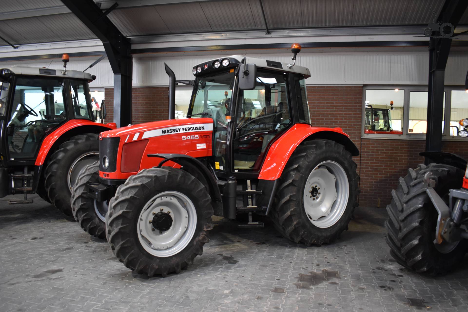 Foto Massey Ferguson 5455 #1501891