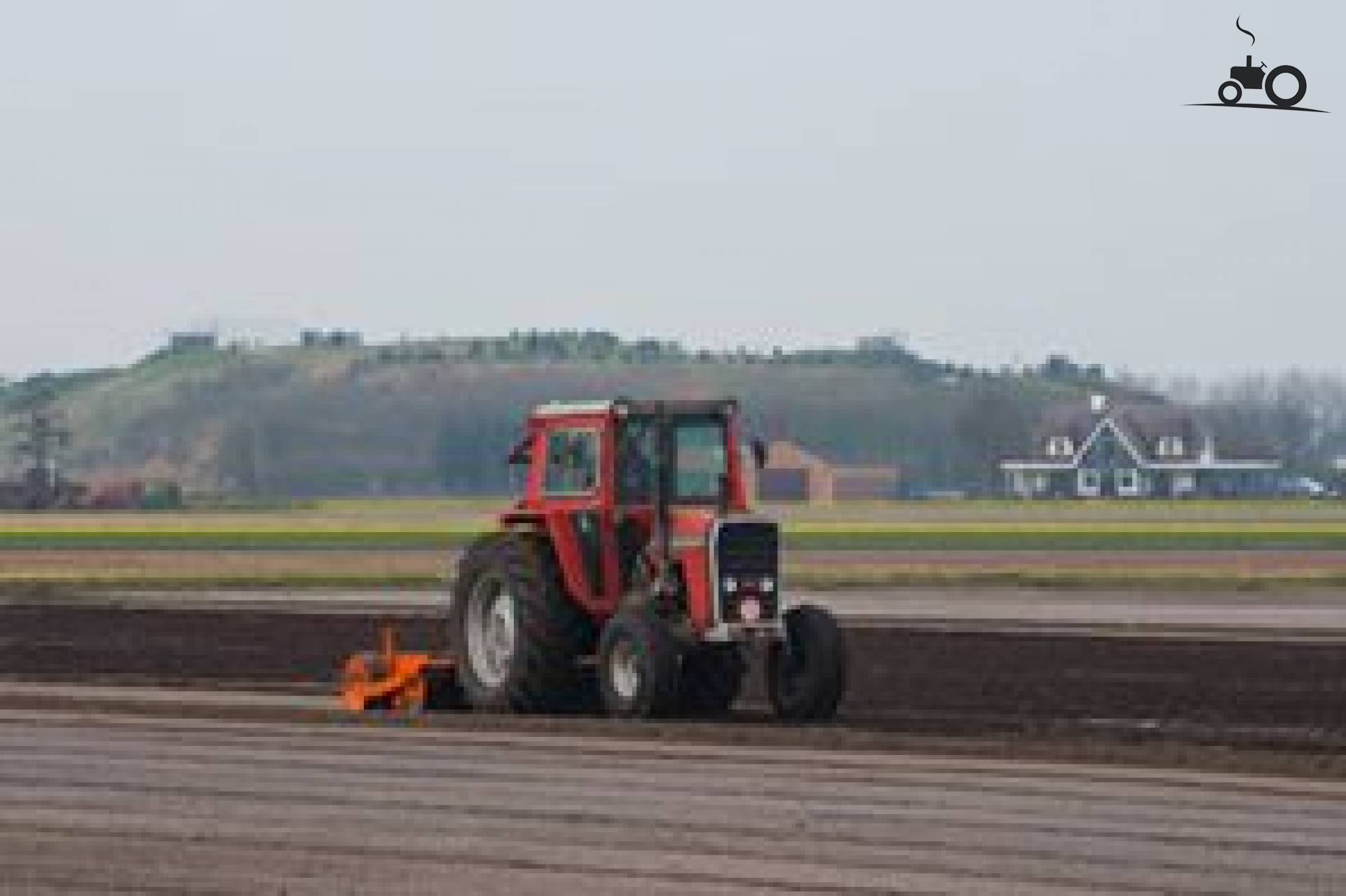 Foto Massey Ferguson 590 #1502666
