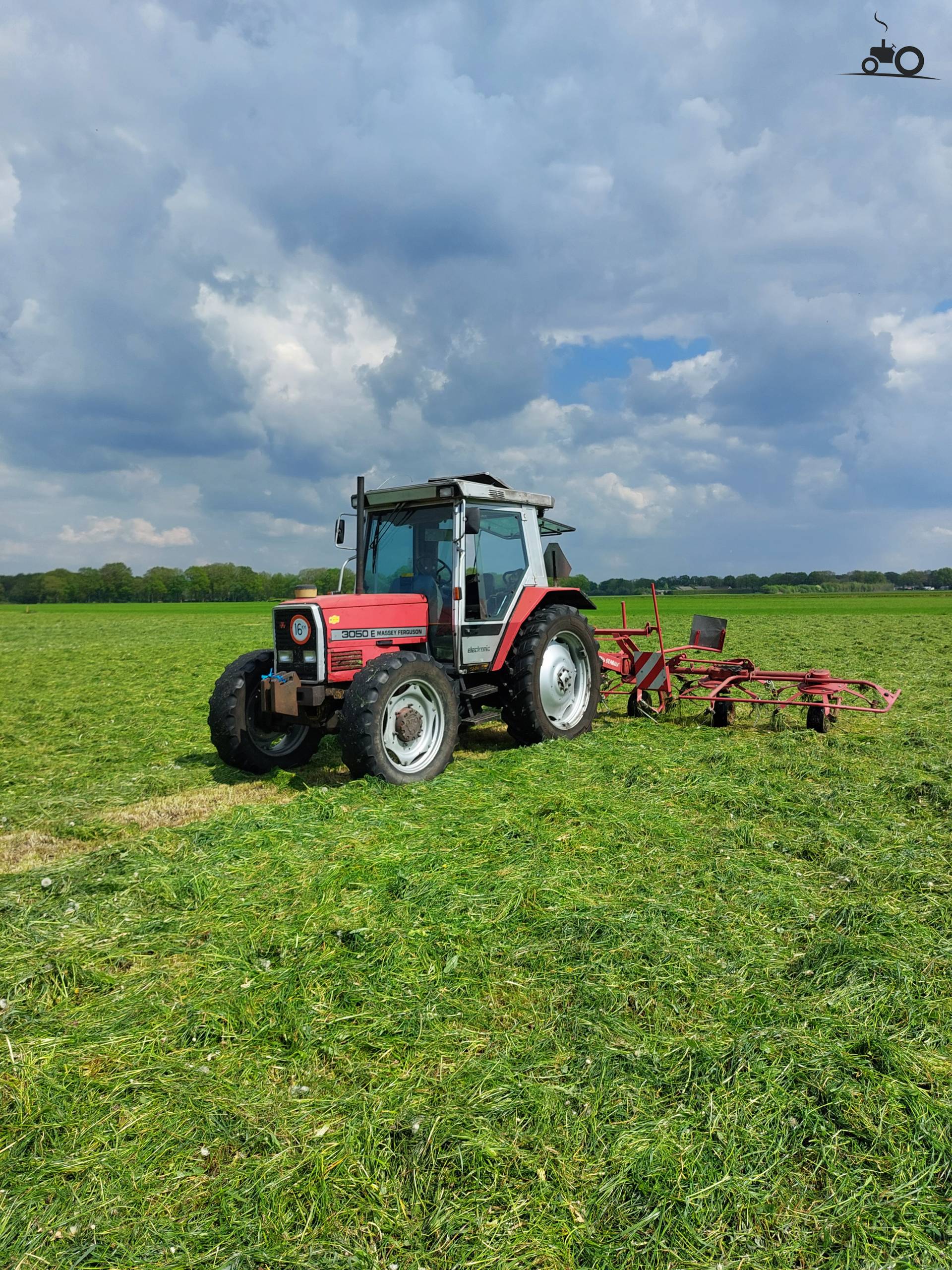 Massey Ferguson 3050 E