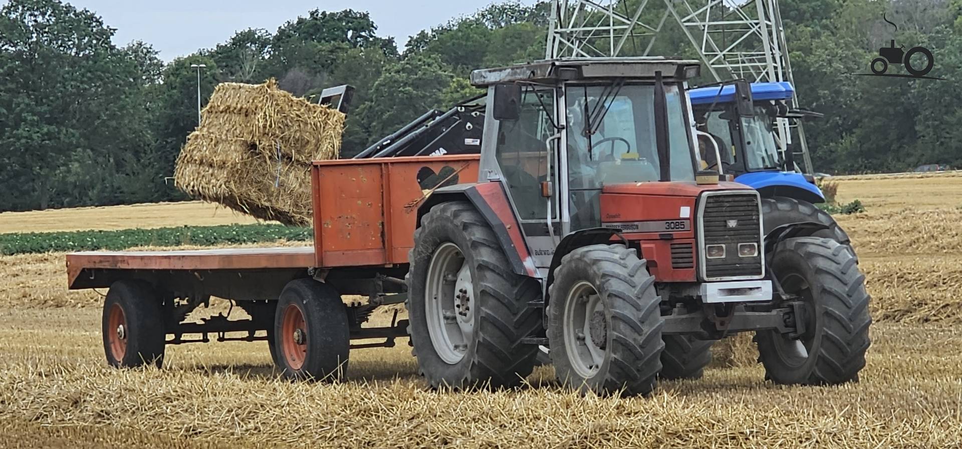 Foto Massey Ferguson 3085 #1529123