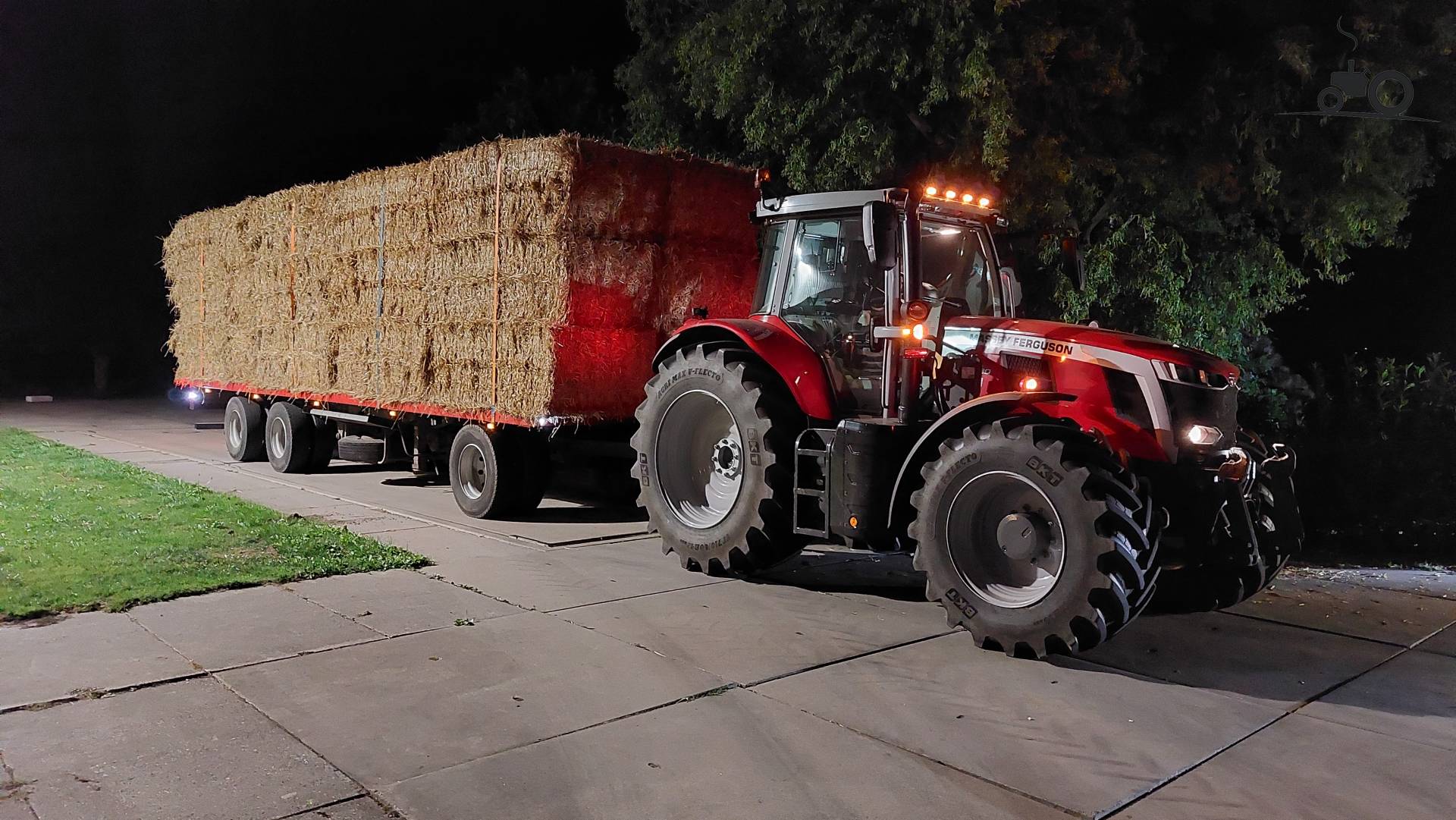 Foto Massey Ferguson 7S.180 #1529521