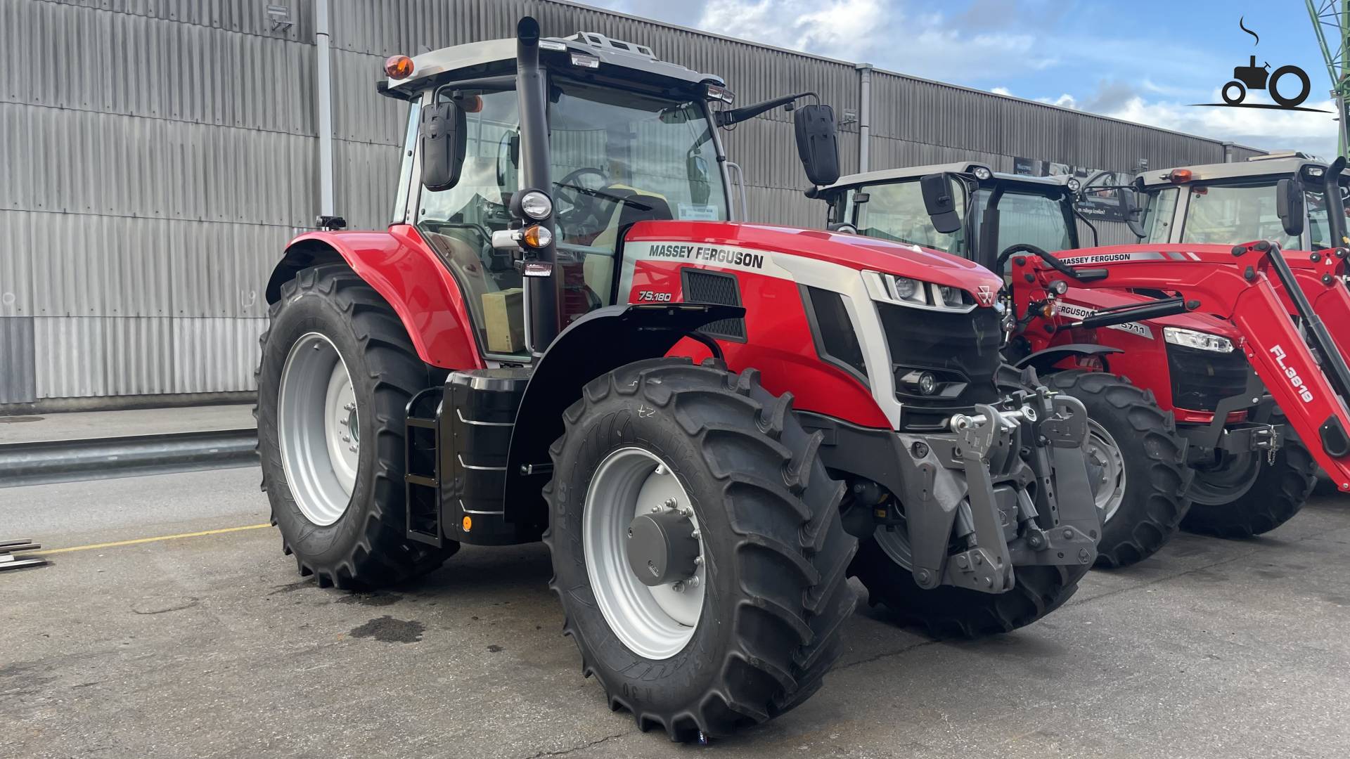 Foto Massey Ferguson 7S.180 #1544423