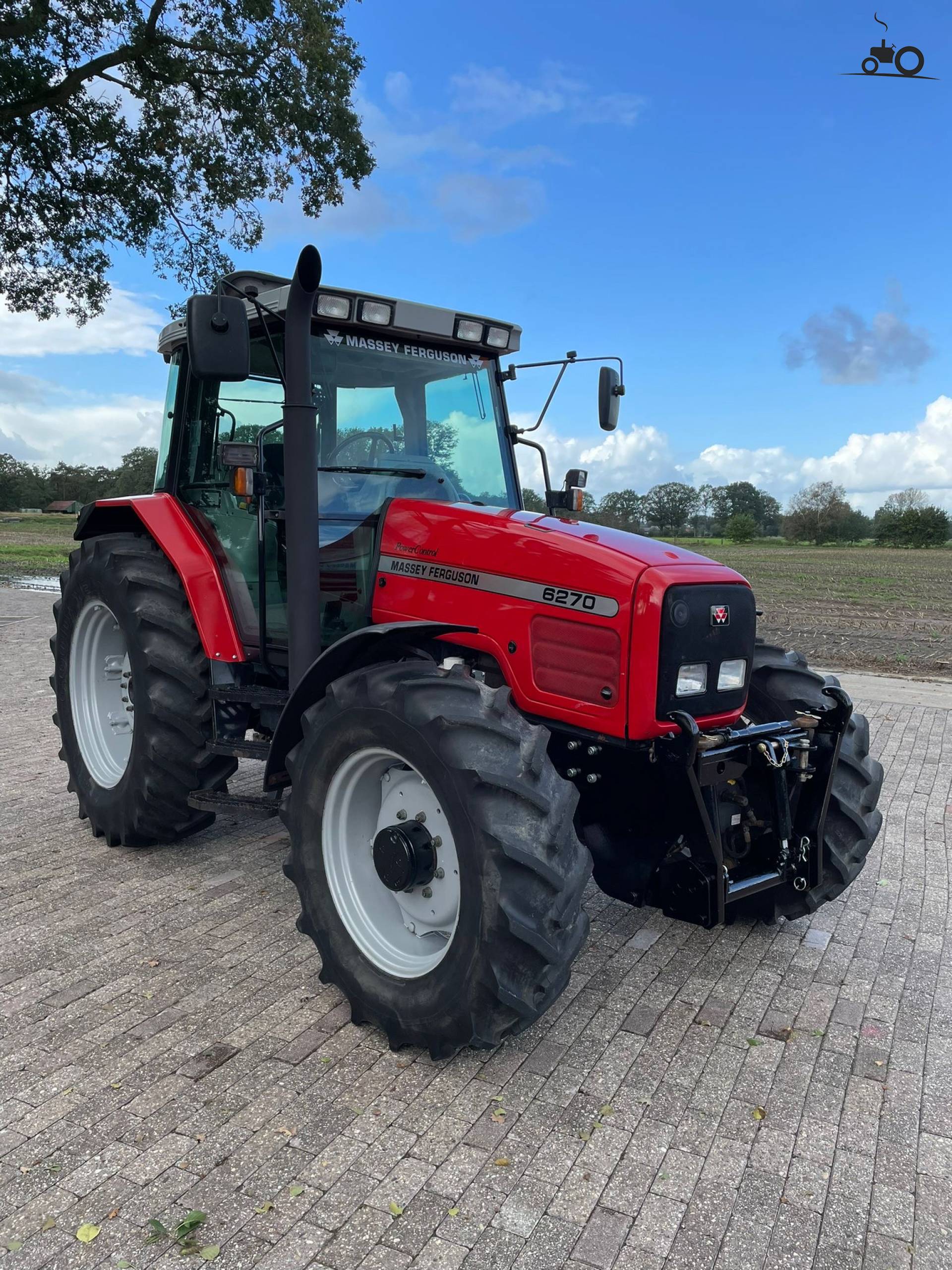 Foto Massey Ferguson 6270 #1552380
