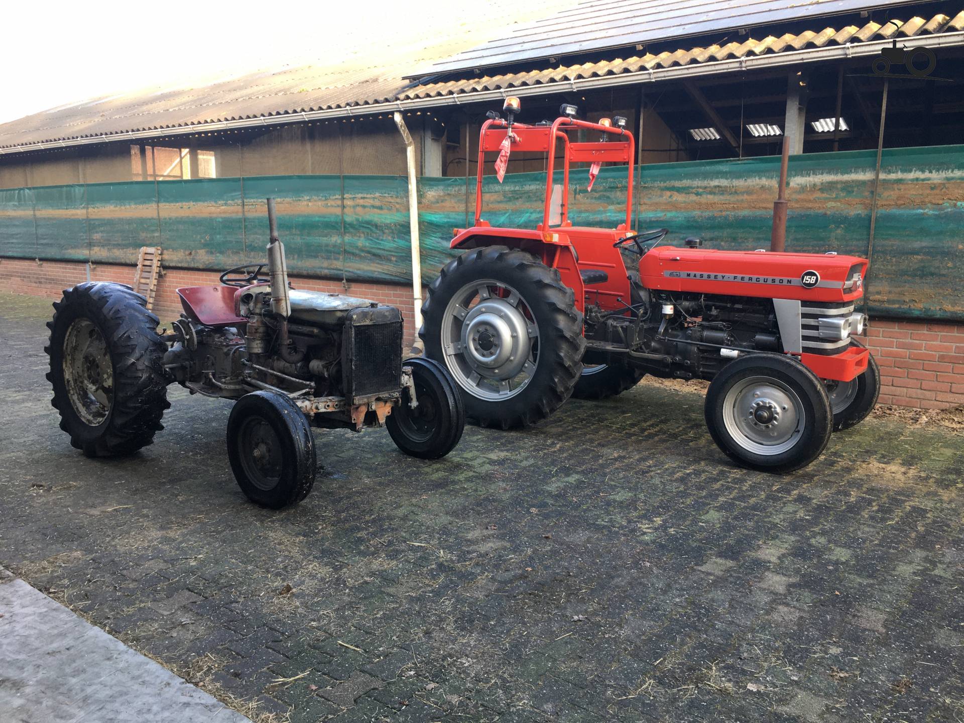 Foto Massey Ferguson 158 #1552815