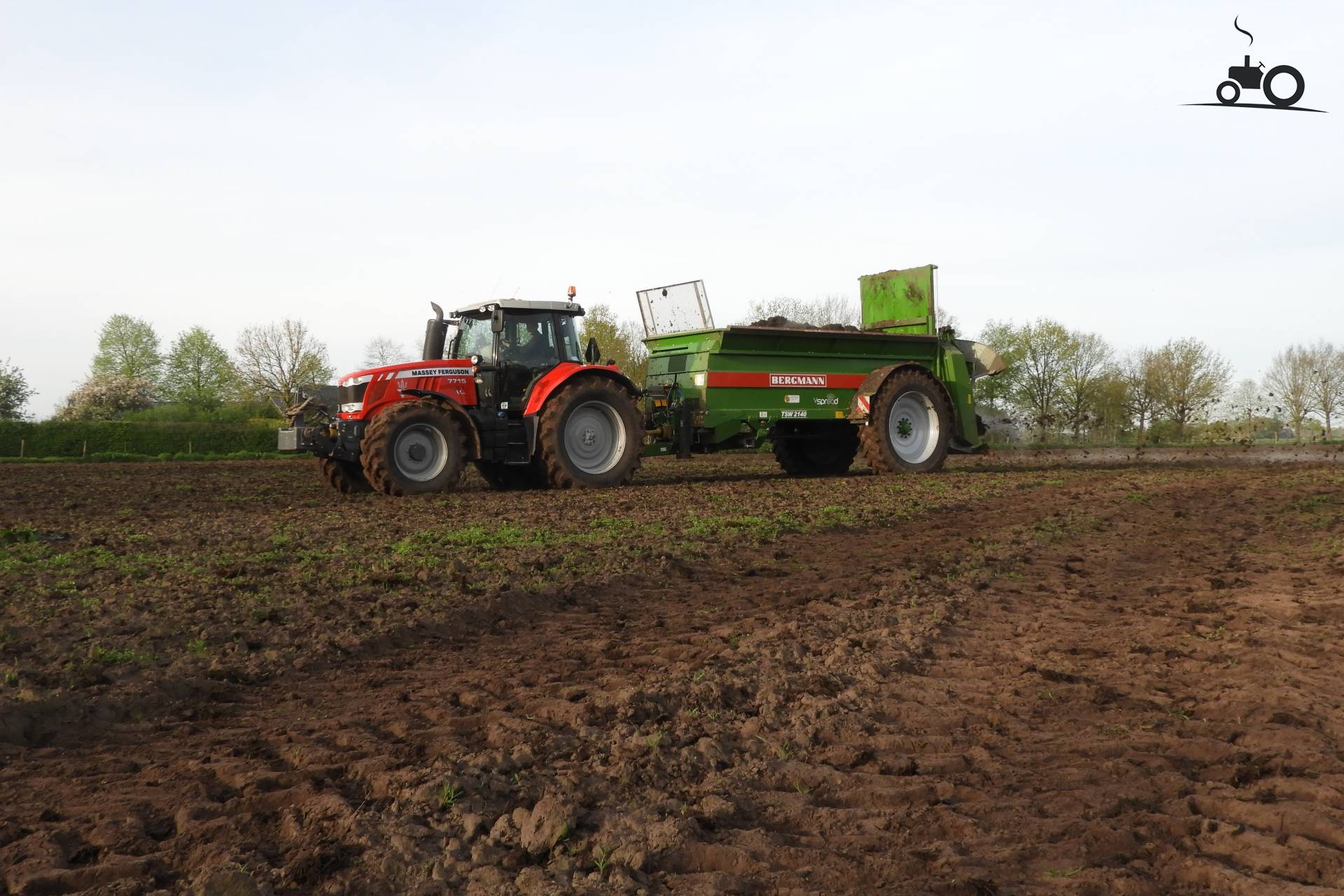 Foto Massey Ferguson 7715 van Vd Vegt